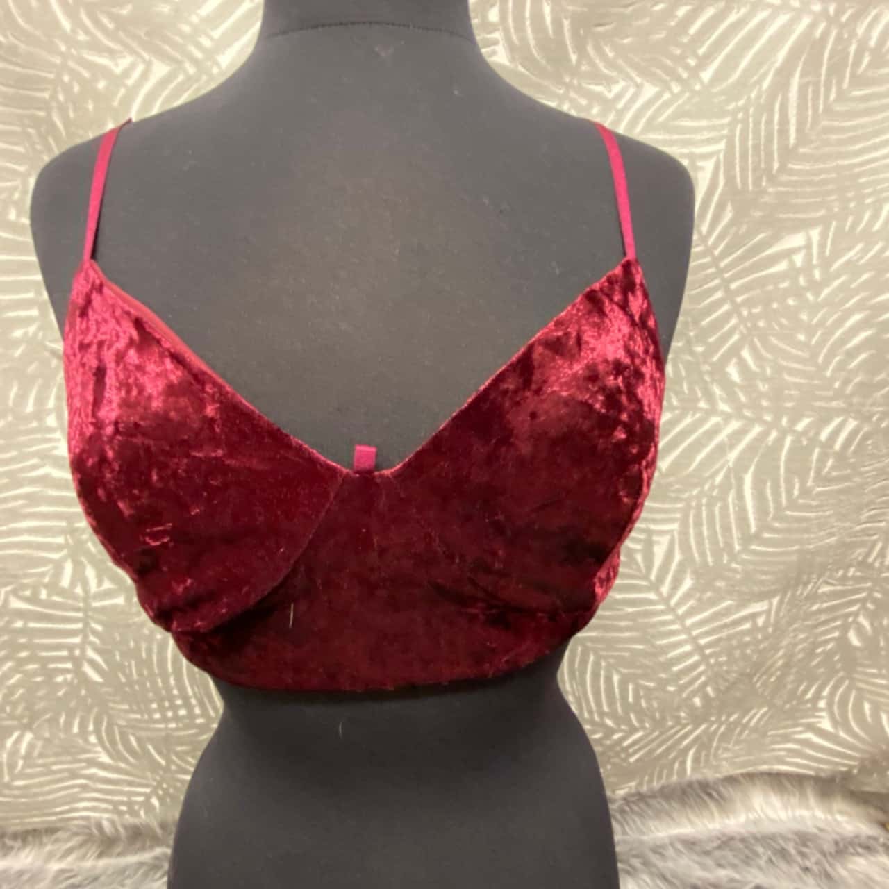 /REDUCED/ RoseBullet Rose red Womens Bralette size 10(s)