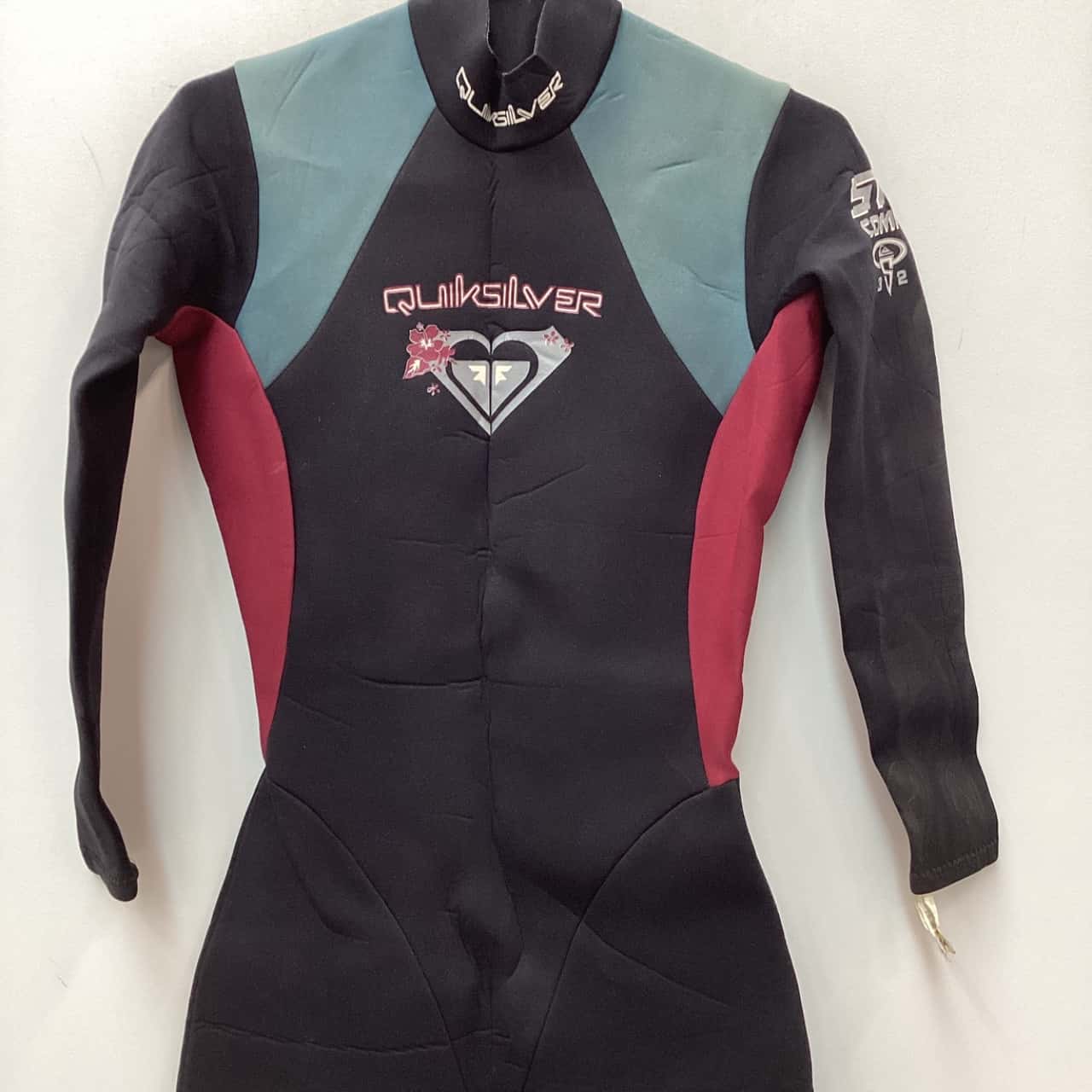 Quicksilver wet suit Womens size 14