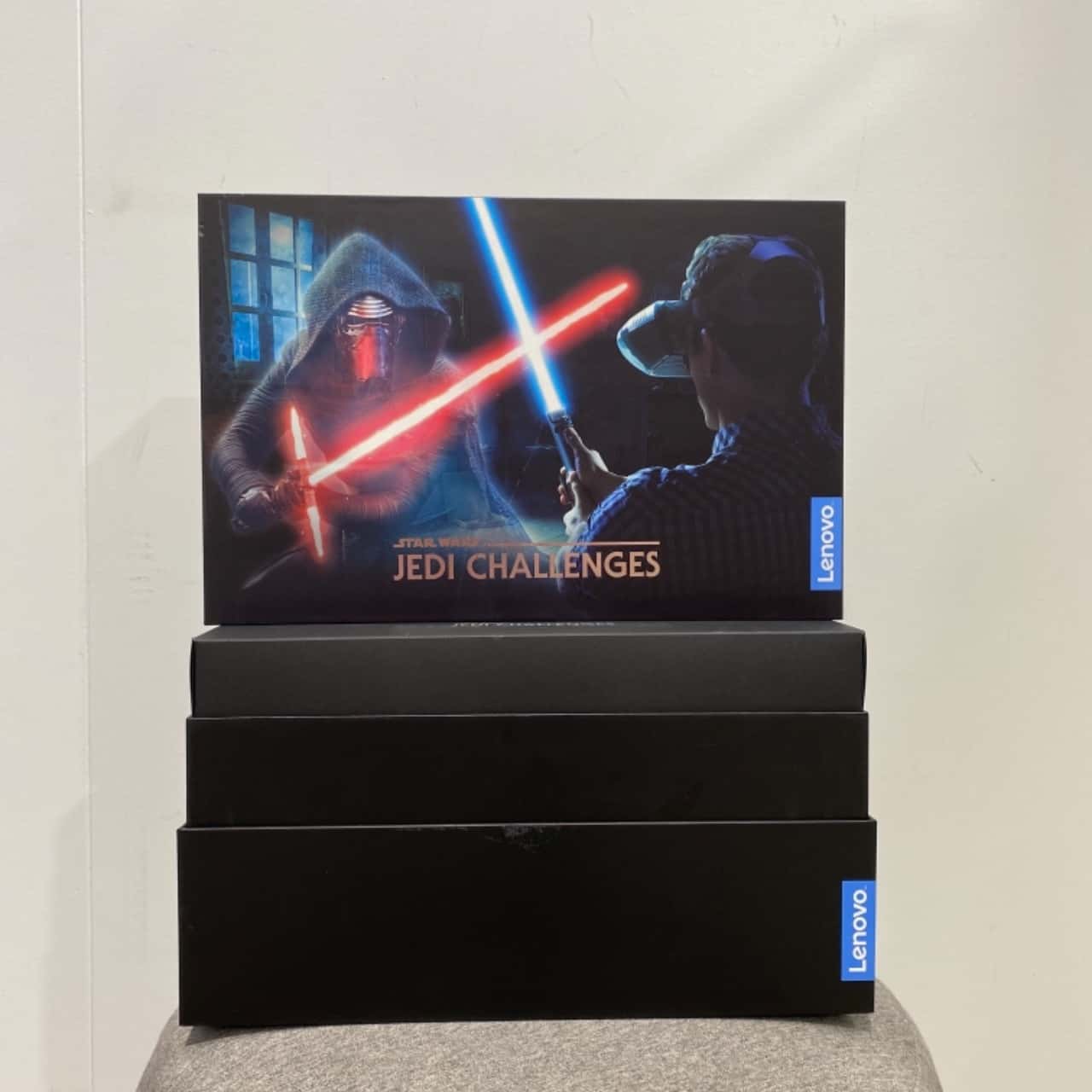 Star Wars Jedi Challengers AR Headset With Lightsaber Control and ...