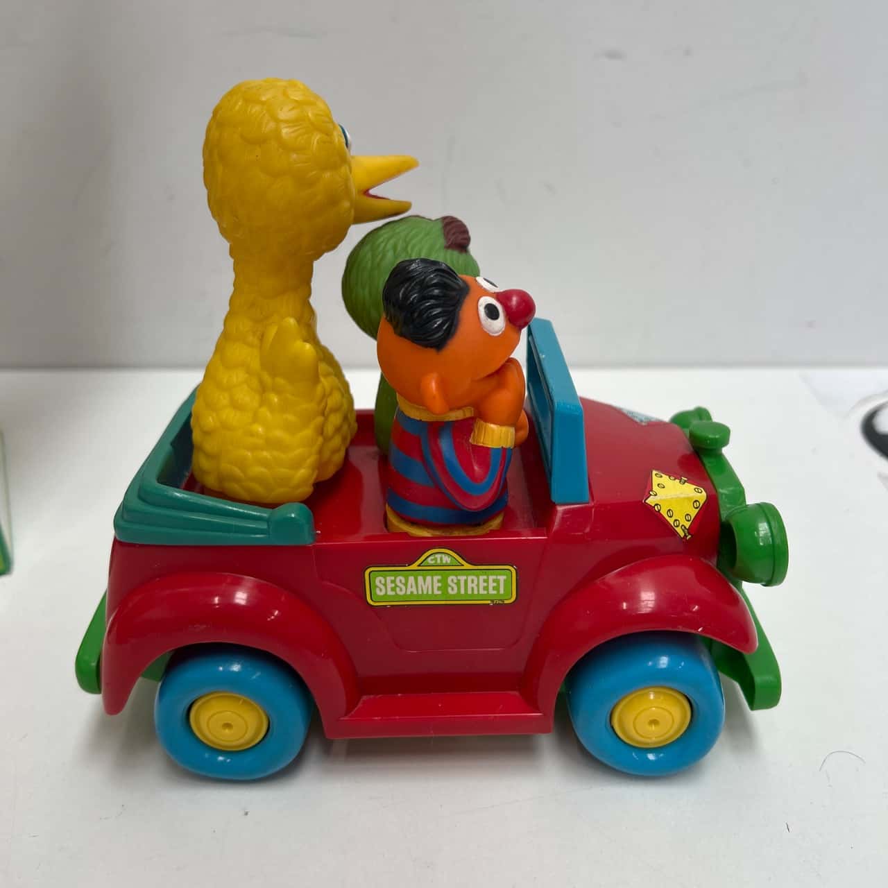 Vintage Sesame Street Wind - Up Wobbly Jalopy