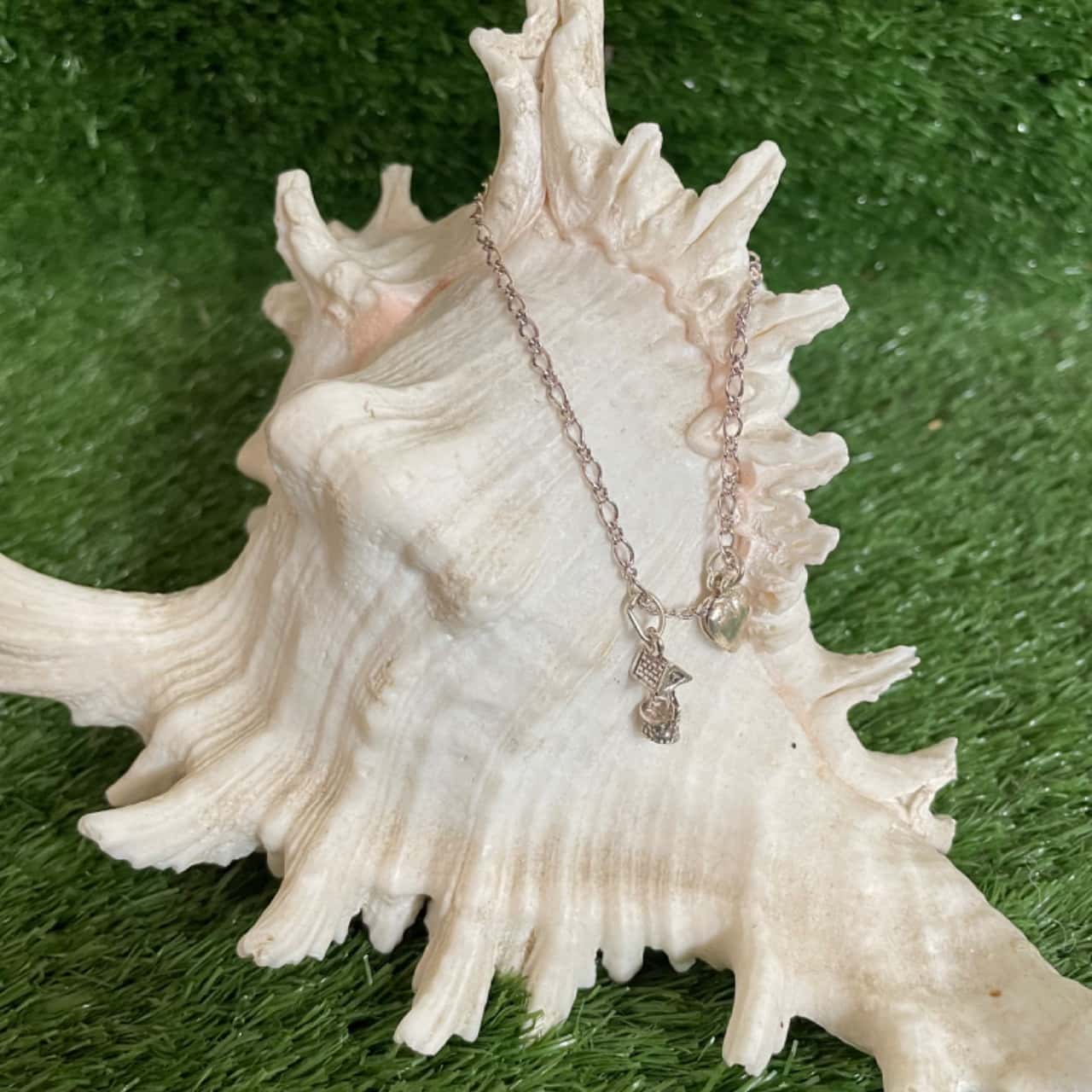 Sliver Charm Bracelet With Heart & Wishing Well Charms (Stamped 925) (s)