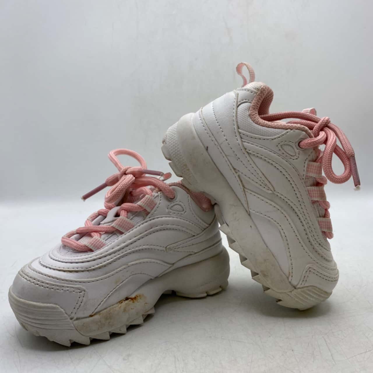 Fila Kids Size 22 / 5 / 6 Shoes White