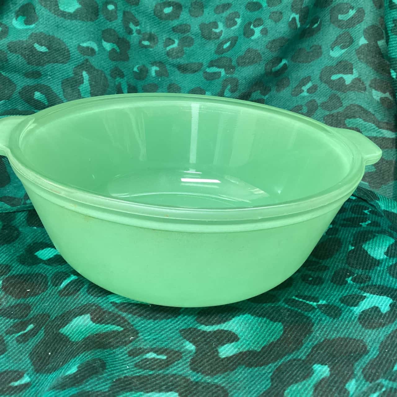 Vintage Agee Pyrex Casserole Dish(s)