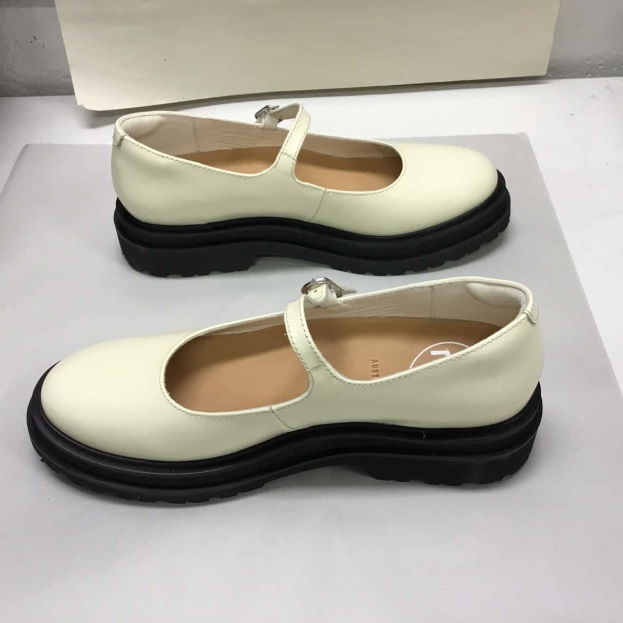 Rollie Mary Jane Bone Leather Steps Size 39 - Brand New