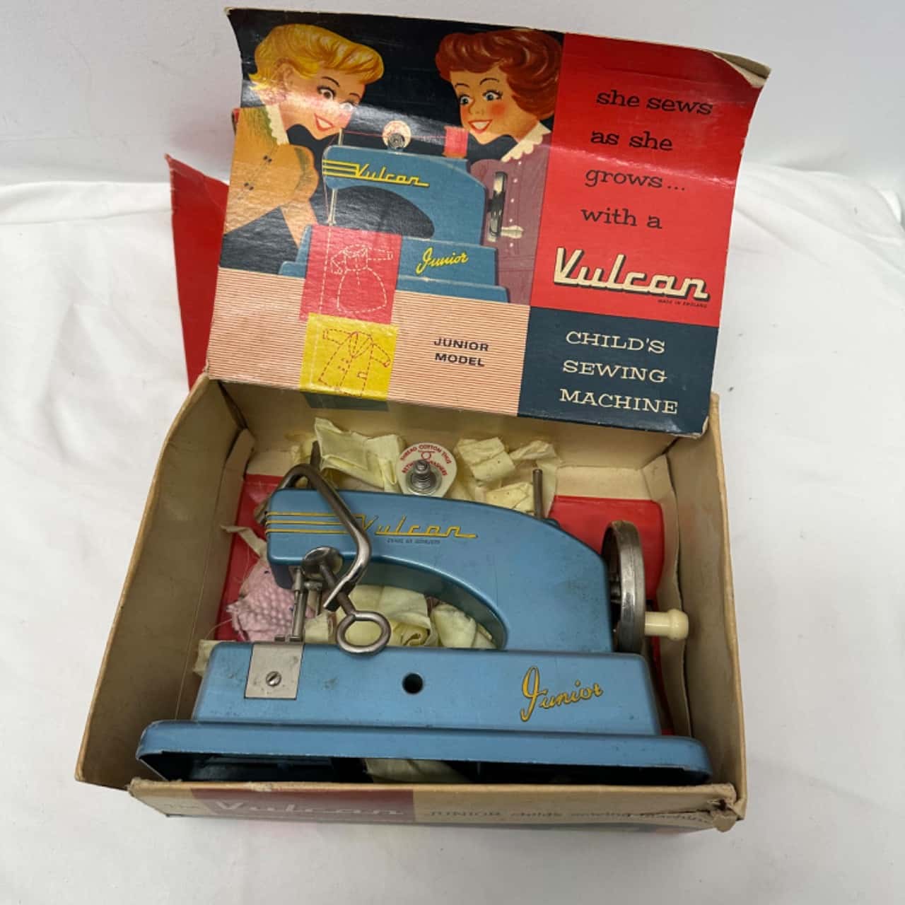 Vulcan Junior Child’s Sewing Machine made in England(s)