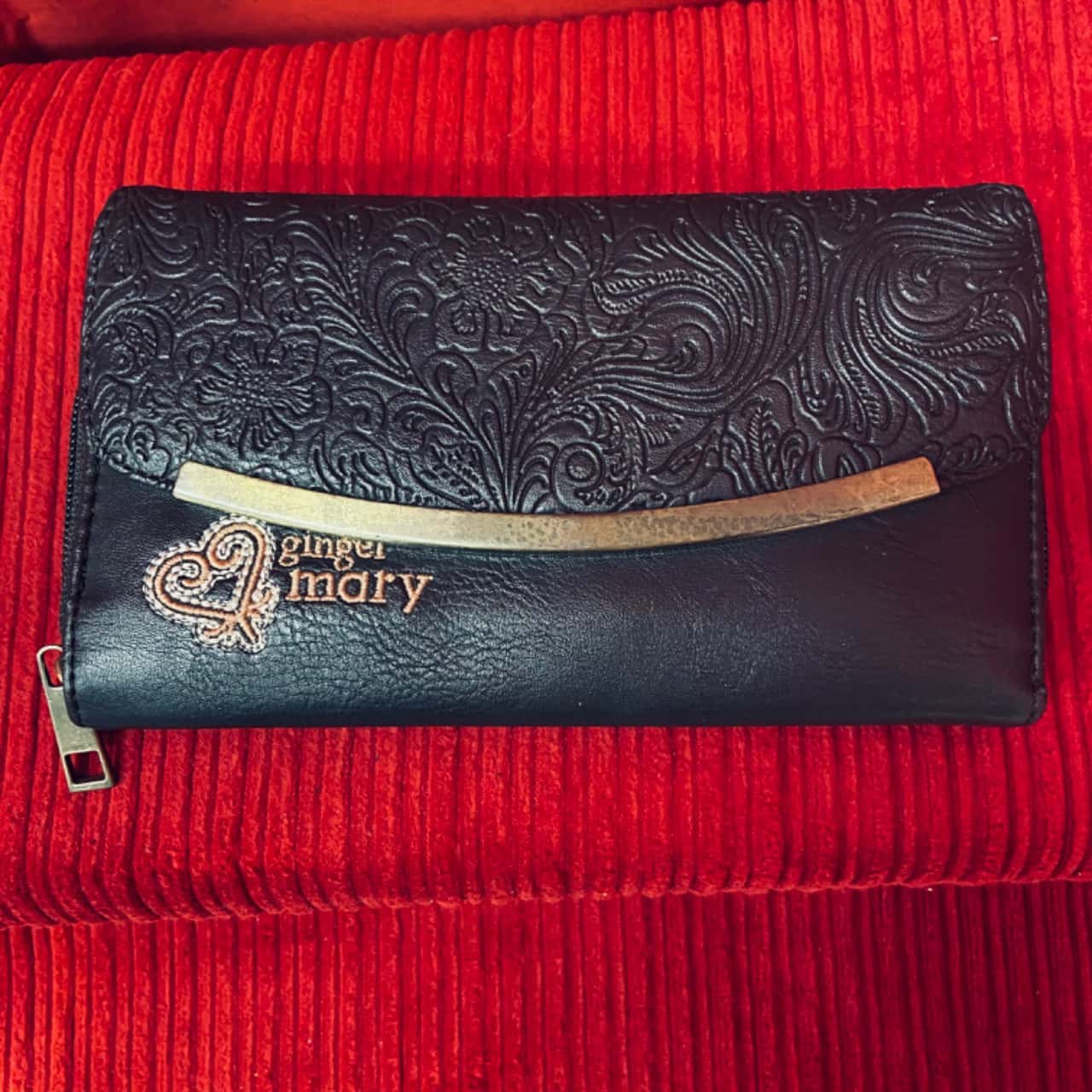 Ginger Mary Womens Long Wallet Brown