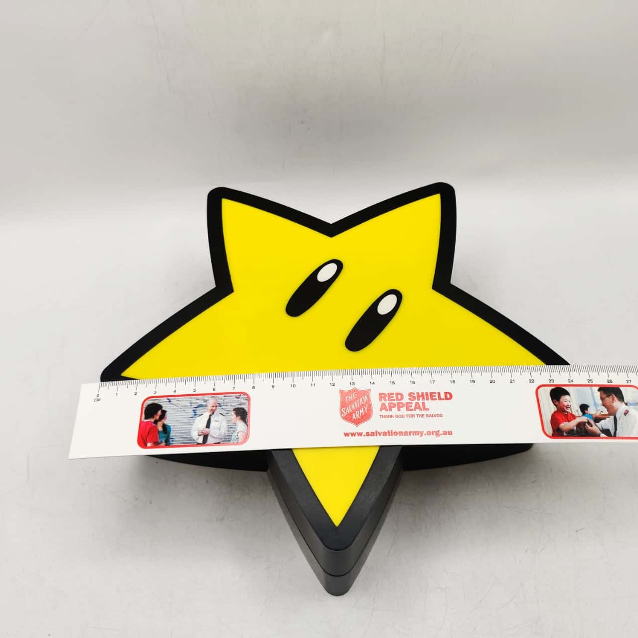Super Mario Paladone Super Star Projector Lamp - Decorative Light 10"