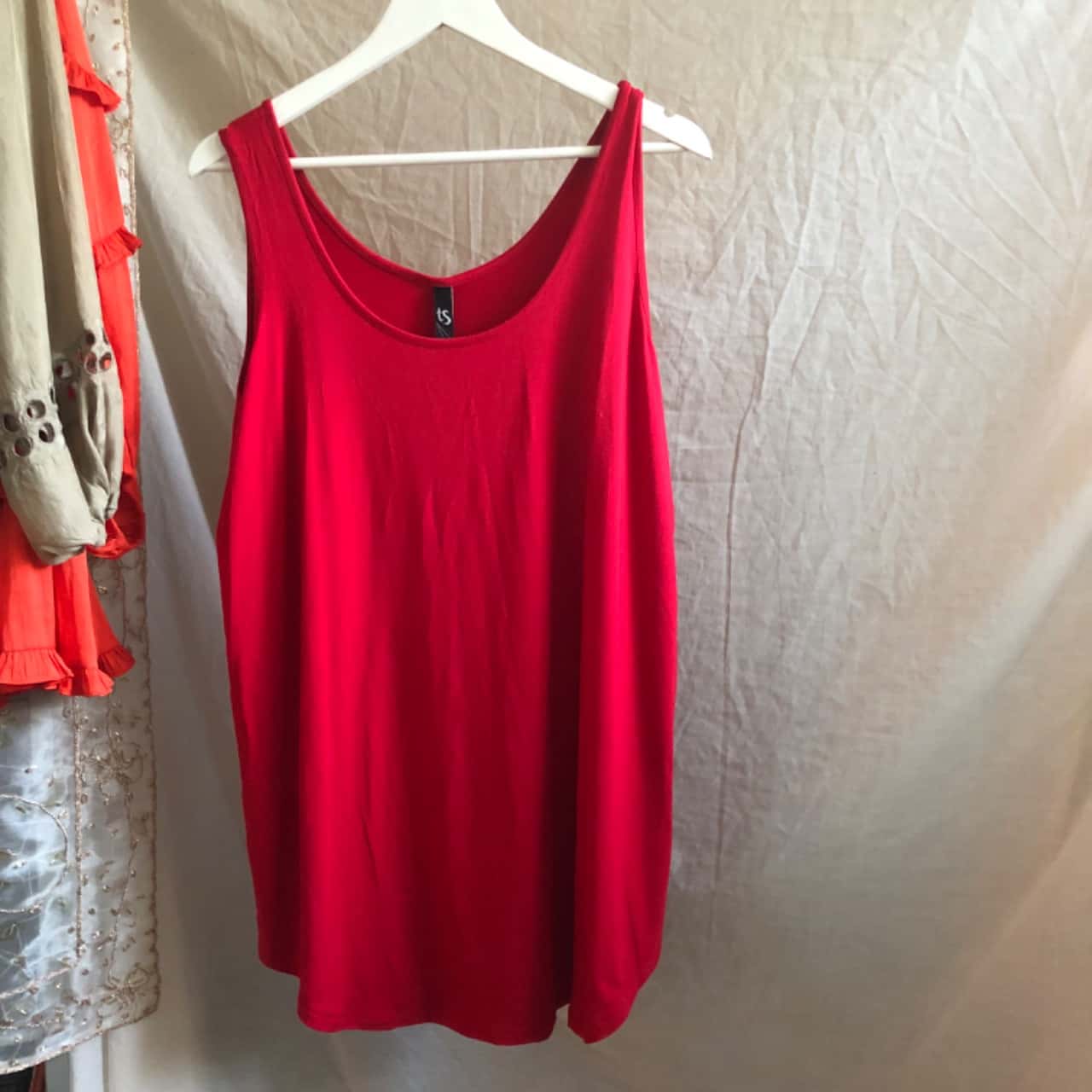NWT Taking Shape Size S(16) Tank Red (s)