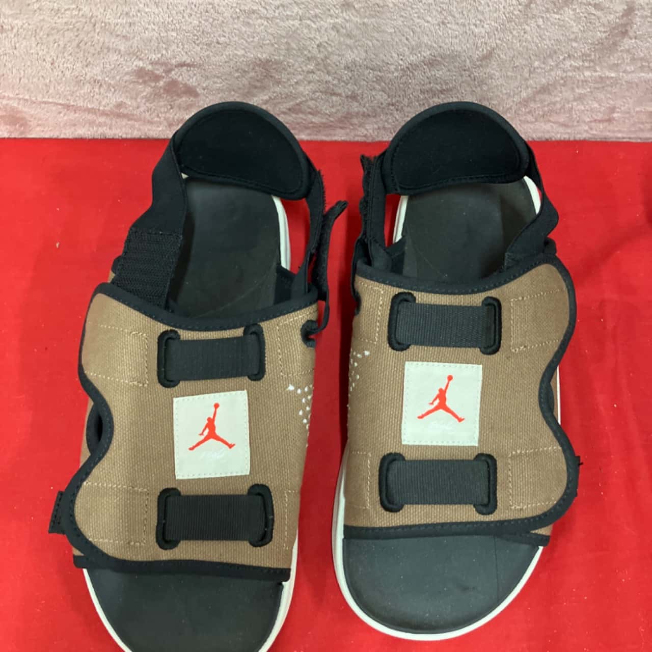 Air Jordan Men's Slides / Sandals Size 10 US / 44 EUR / 9 UK Brown/Black