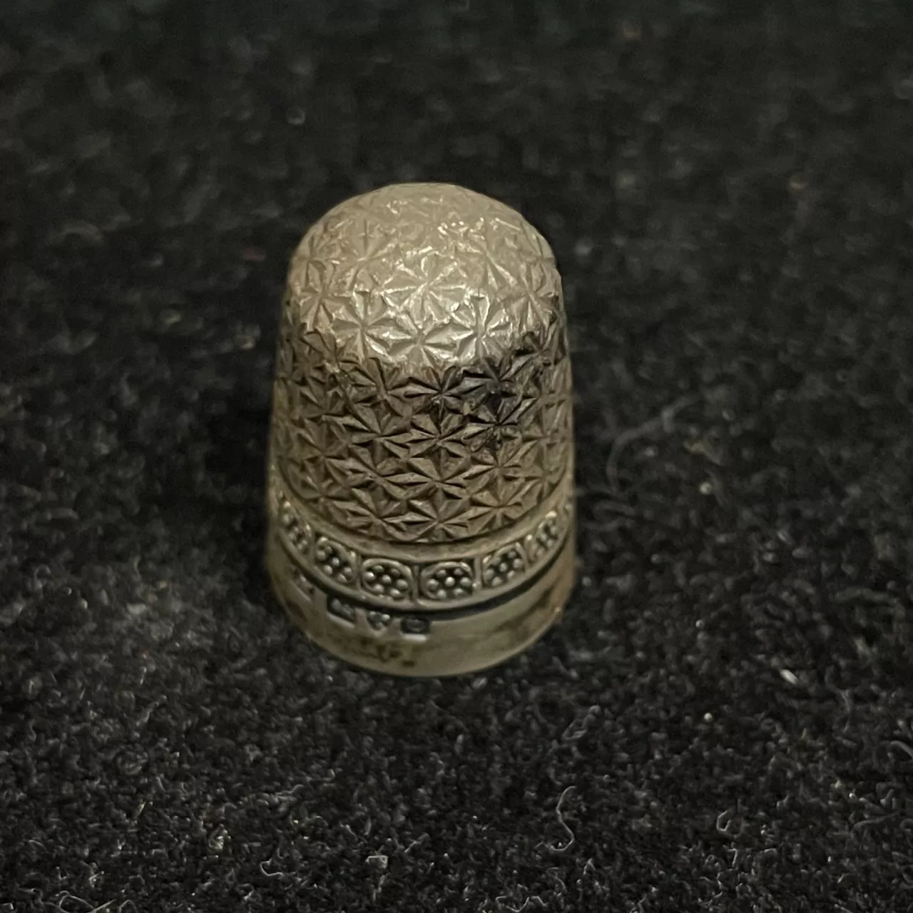 English Hallmarked Silver Thimble by Charles Horner (s)