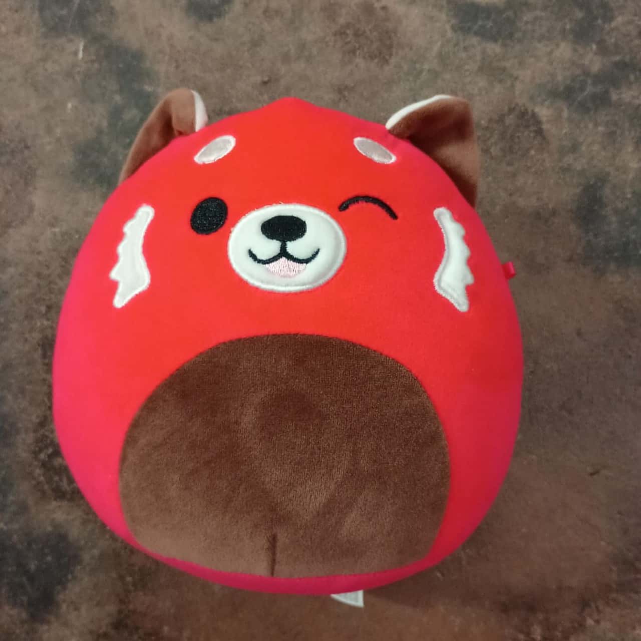 Squishmallow - Winking Red Panda(s)