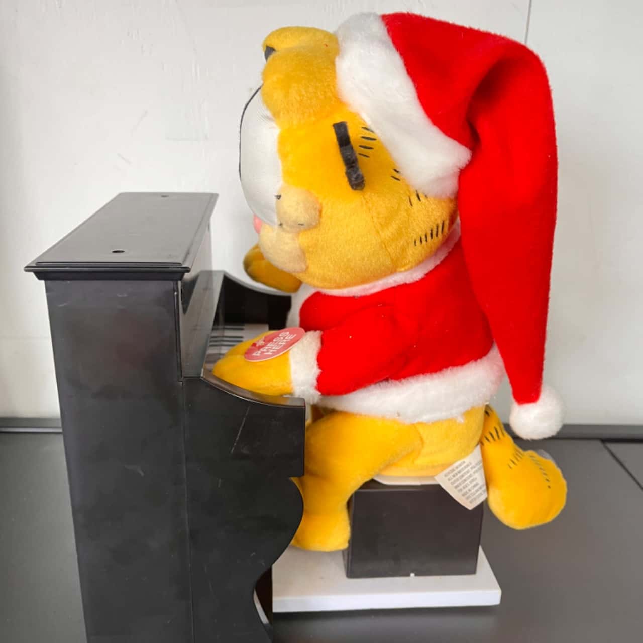 Garfield Piano Player