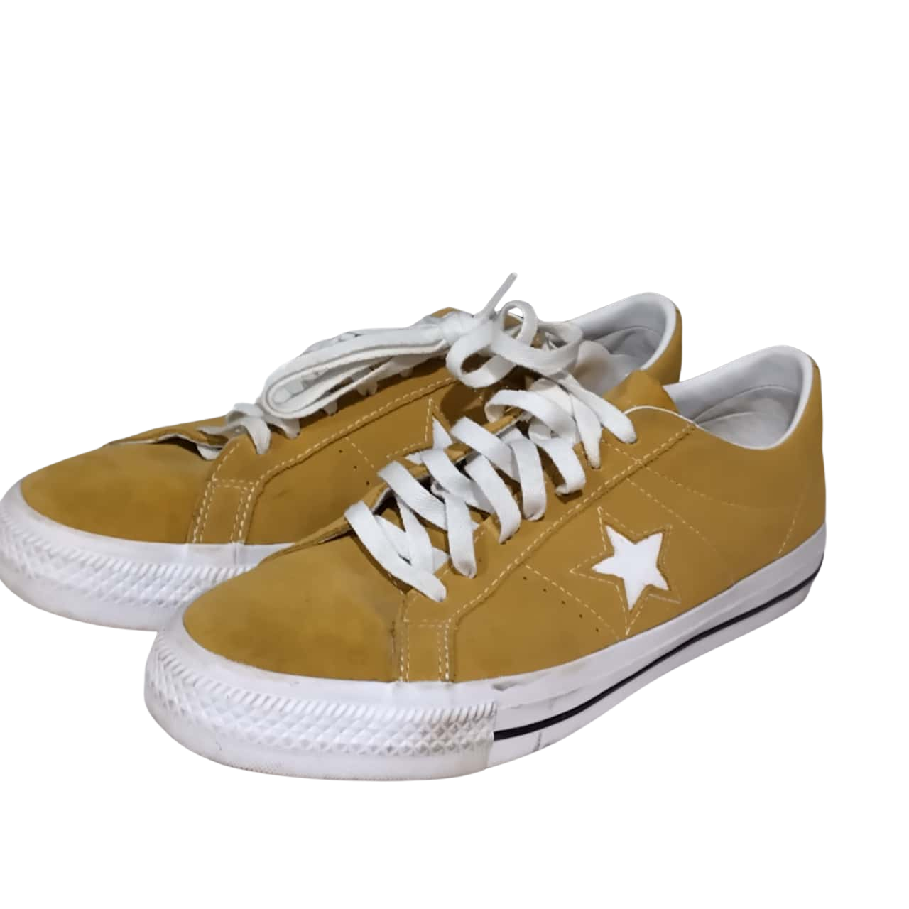Converse Unisex Size 9 Tan Shoes(s)