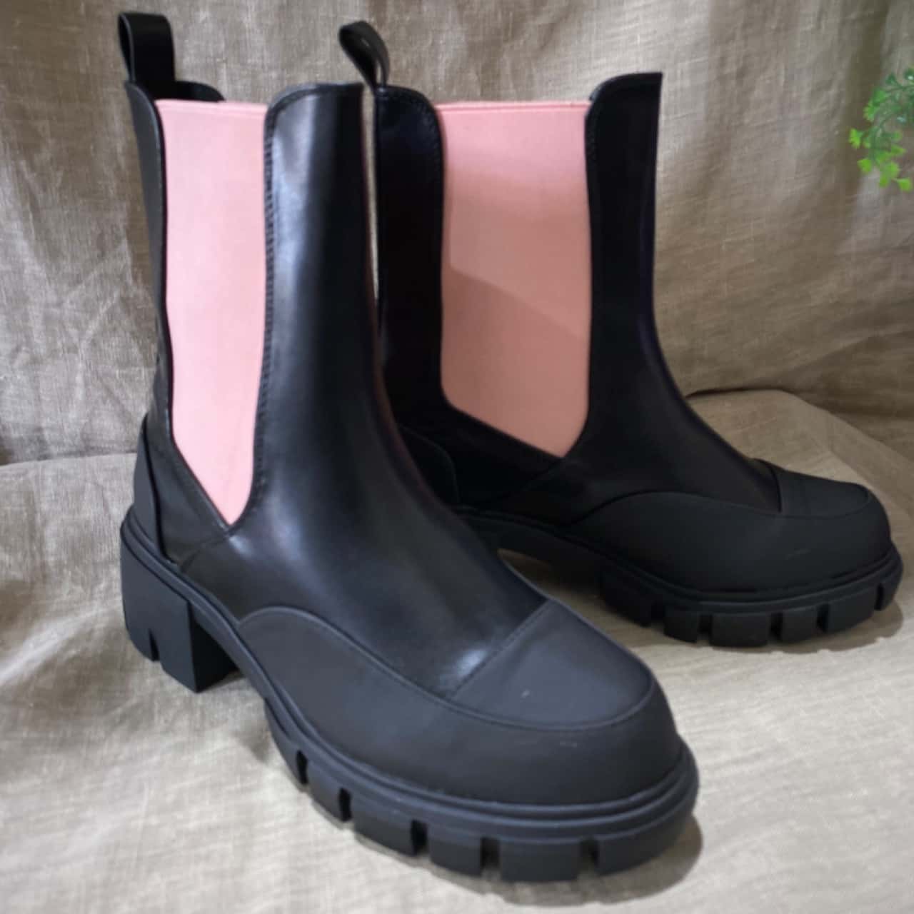Womens EGO “Bianca” Black n Pink Platform Boots Brand New(s)