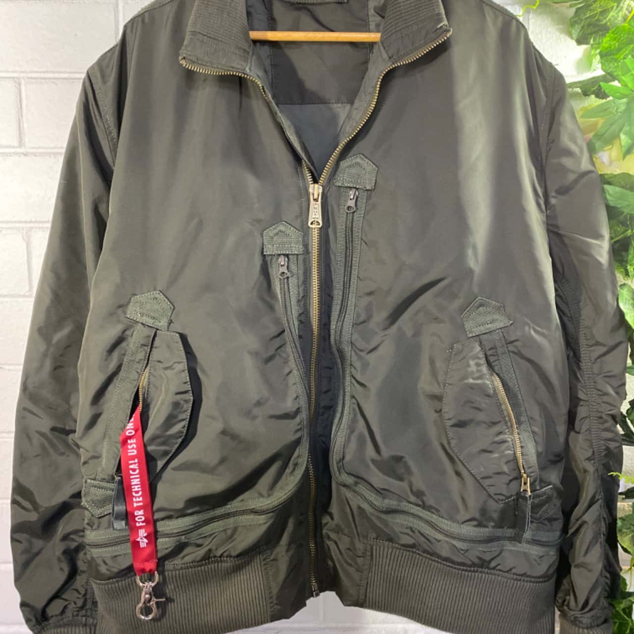 Alpha Industries Mens Size L / XL MA-1 Tactical Bomber Jacket Khaki (s)