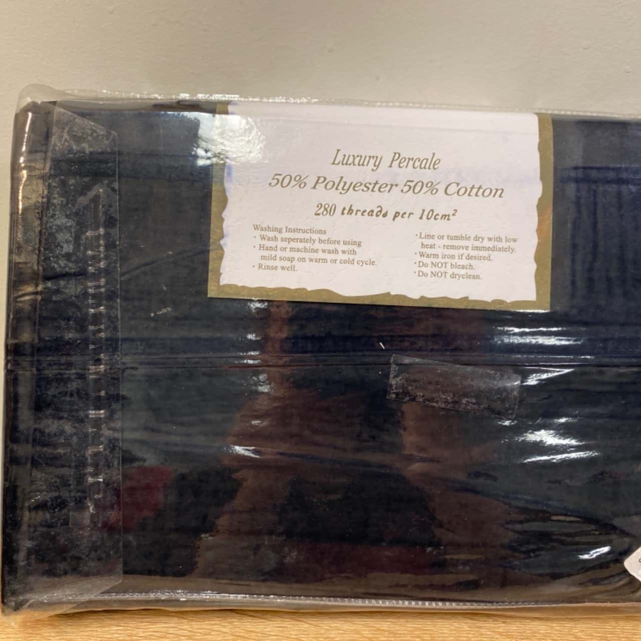 BNWT CHAPEL GATE SINGLE BED SHEET SET BLACK