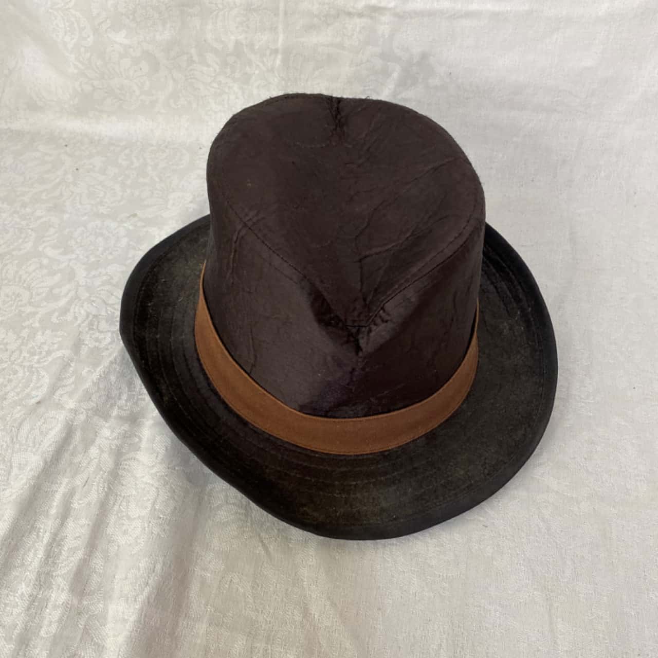 Men’s Assassins Creed Syndicate Top Hat(s)