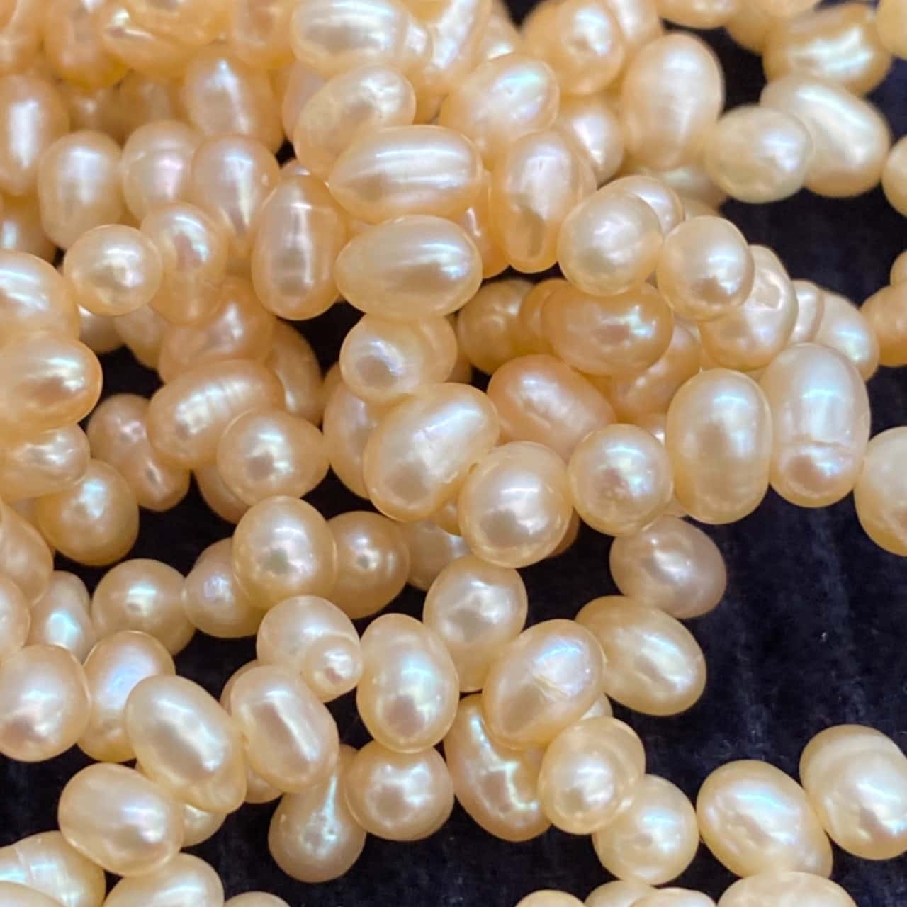 Peach/Pink Fresh water pearls(s)