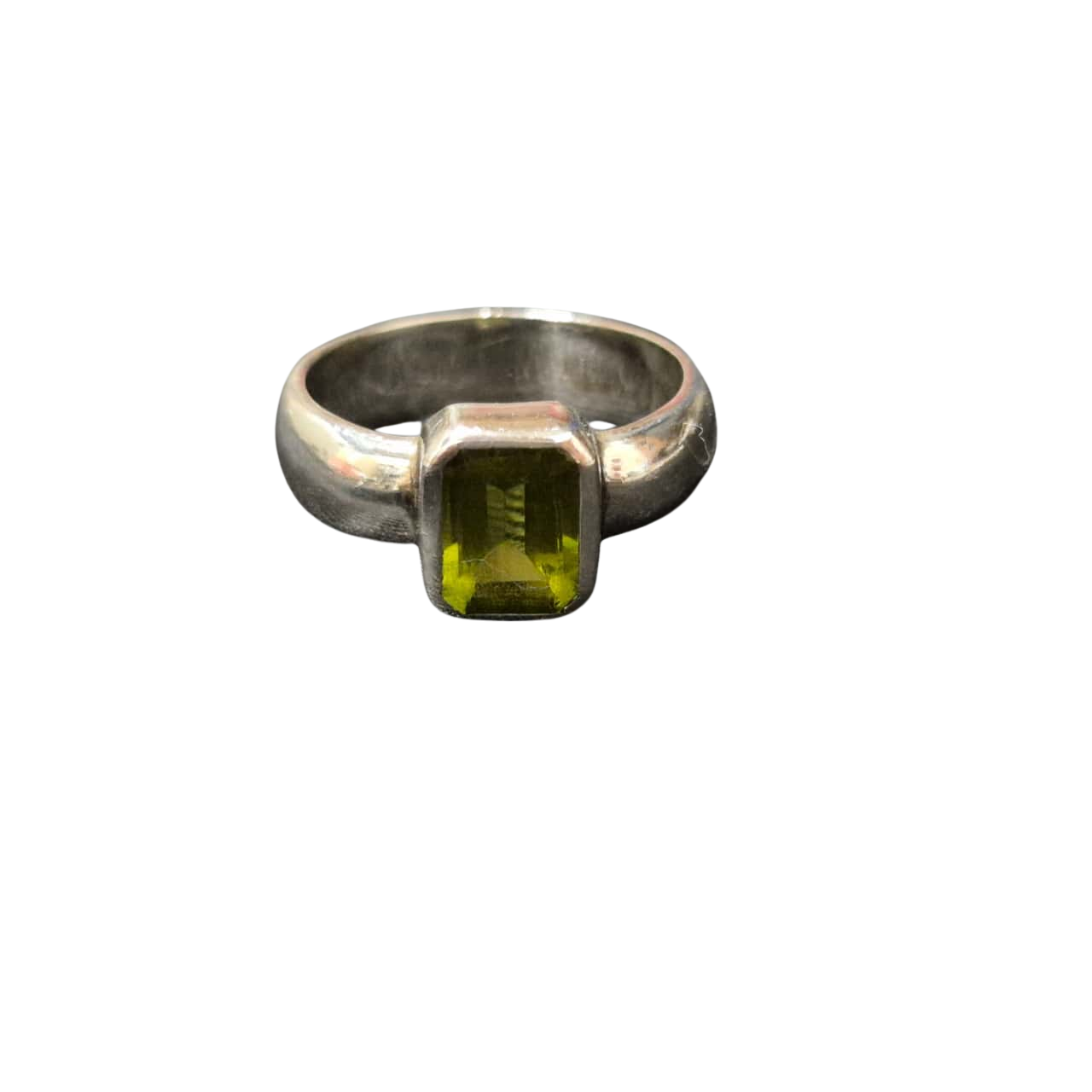 Silver 825 Ring with green stone(s)
