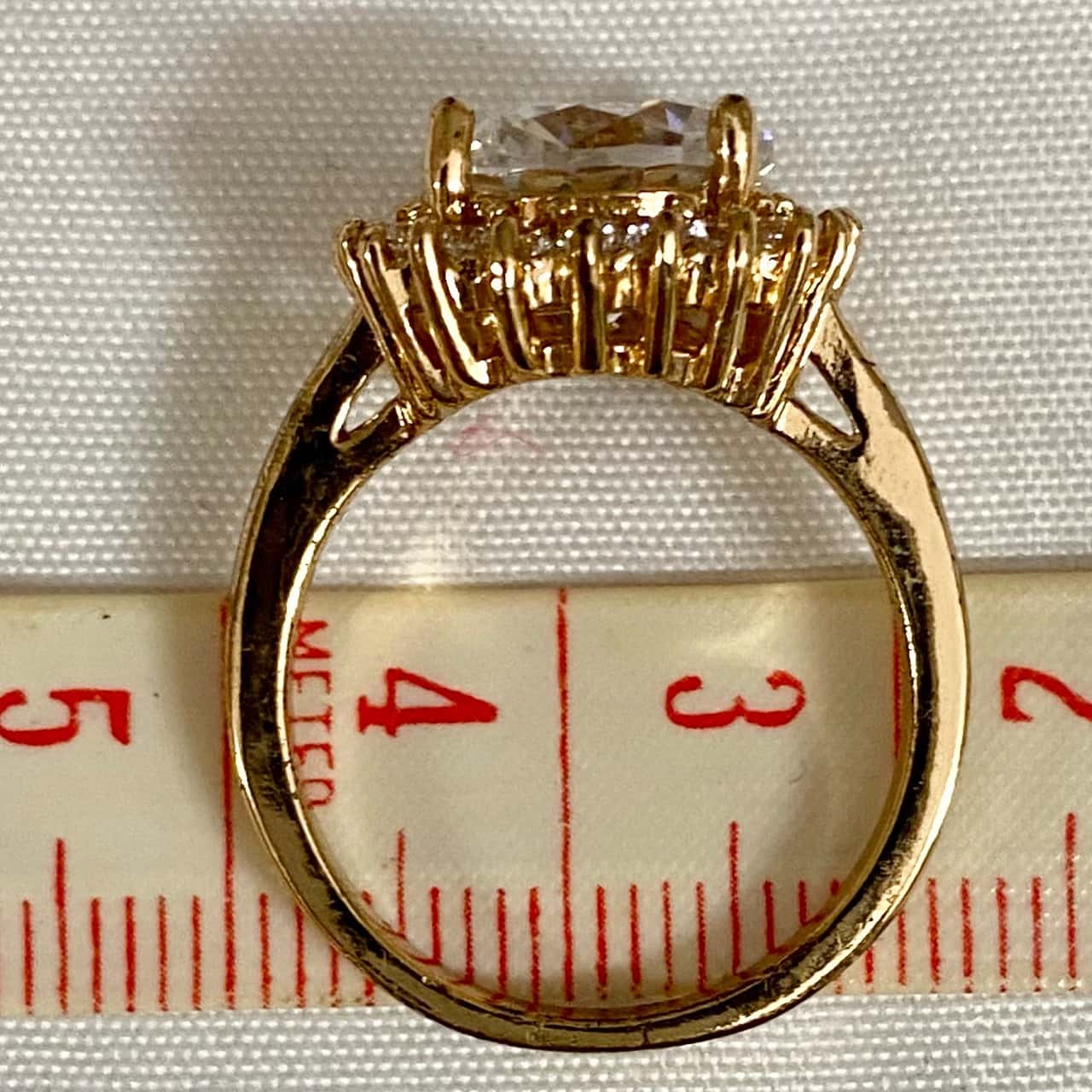 Gorgeous Dress Ring Gold with Diamantes(s)