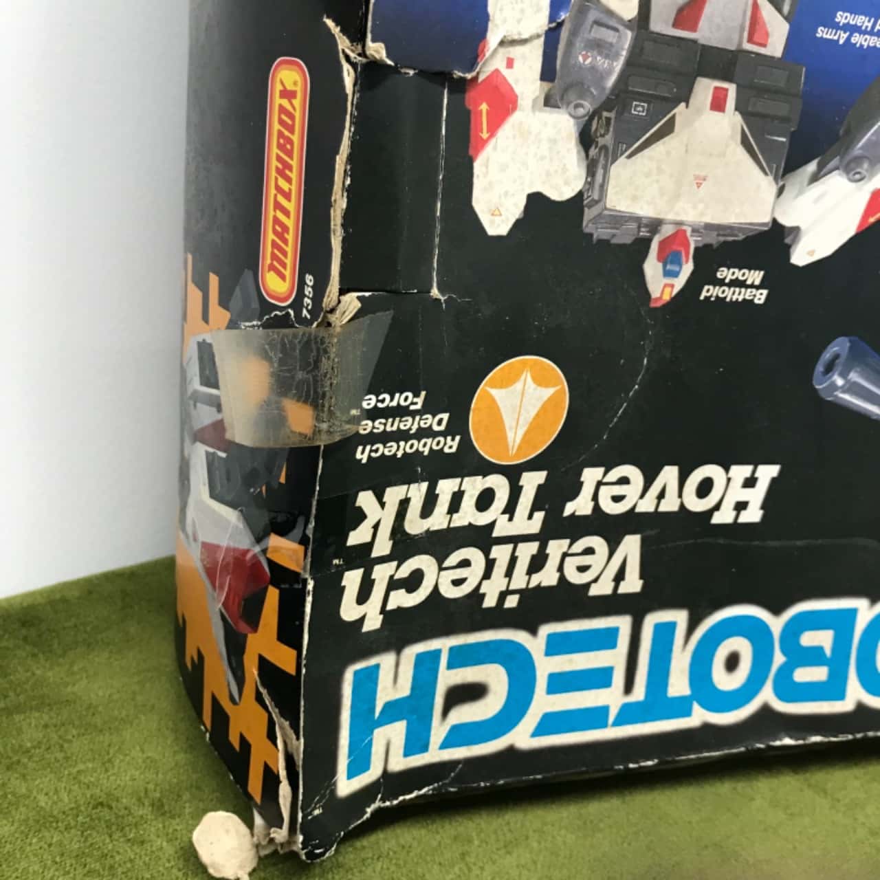 Original 1986 Matchbox Robotech -Veritech Hover Tank