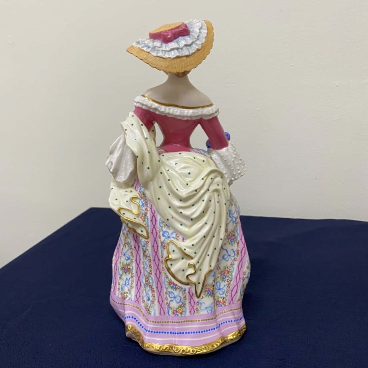 Franklin Mint Diana Porcelain Figurine - The Victoria & Albert Museum(s)