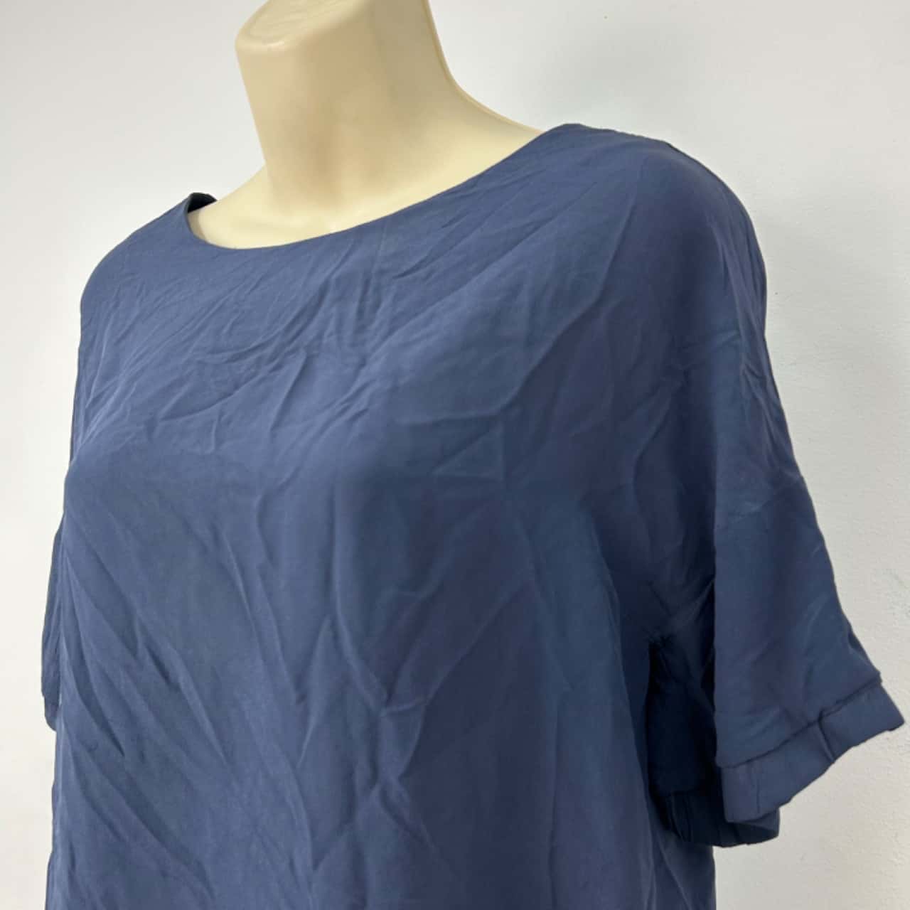 Gorman Womens Size 6 Navy Blue Silk Shirt(s)