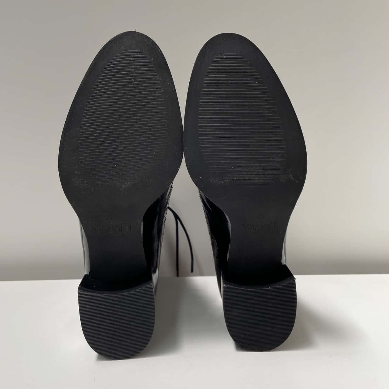 WITTNER Women’s Barnett Black Patent Leather Lace Up Ankle Boots ...