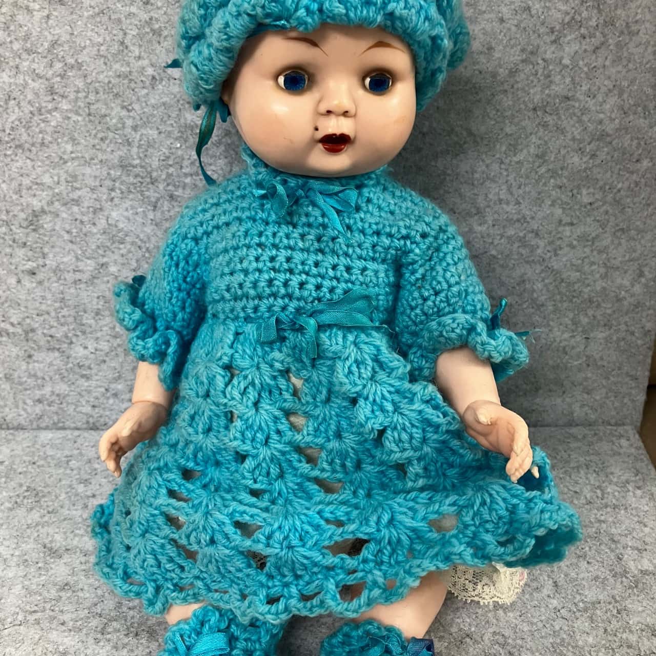 Vintage Kader doll 50s/60s model 35 16 1/2 BH(s)