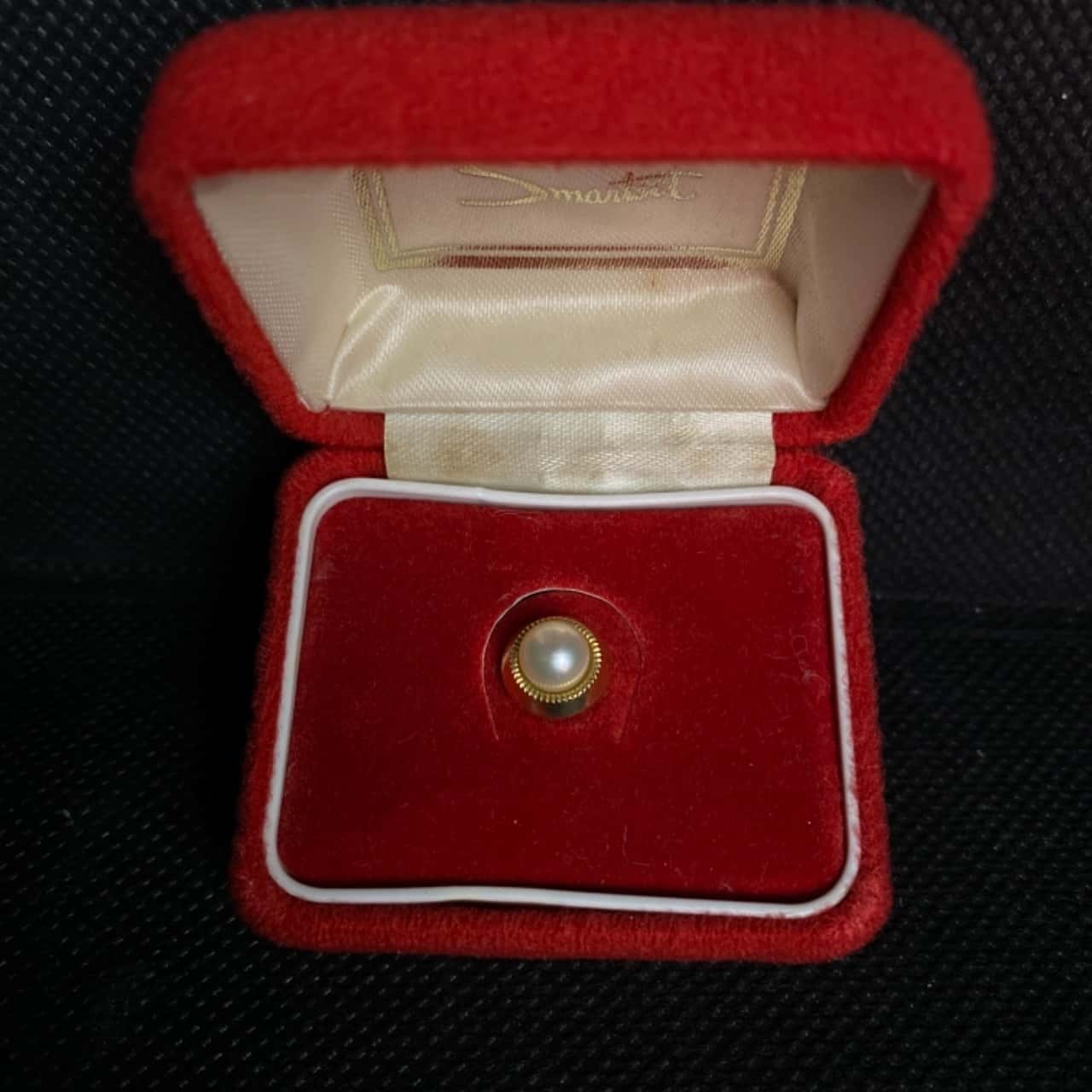 Mens Vintage Retro Tie Pin Gold Colour with a Pearl on the top (s)