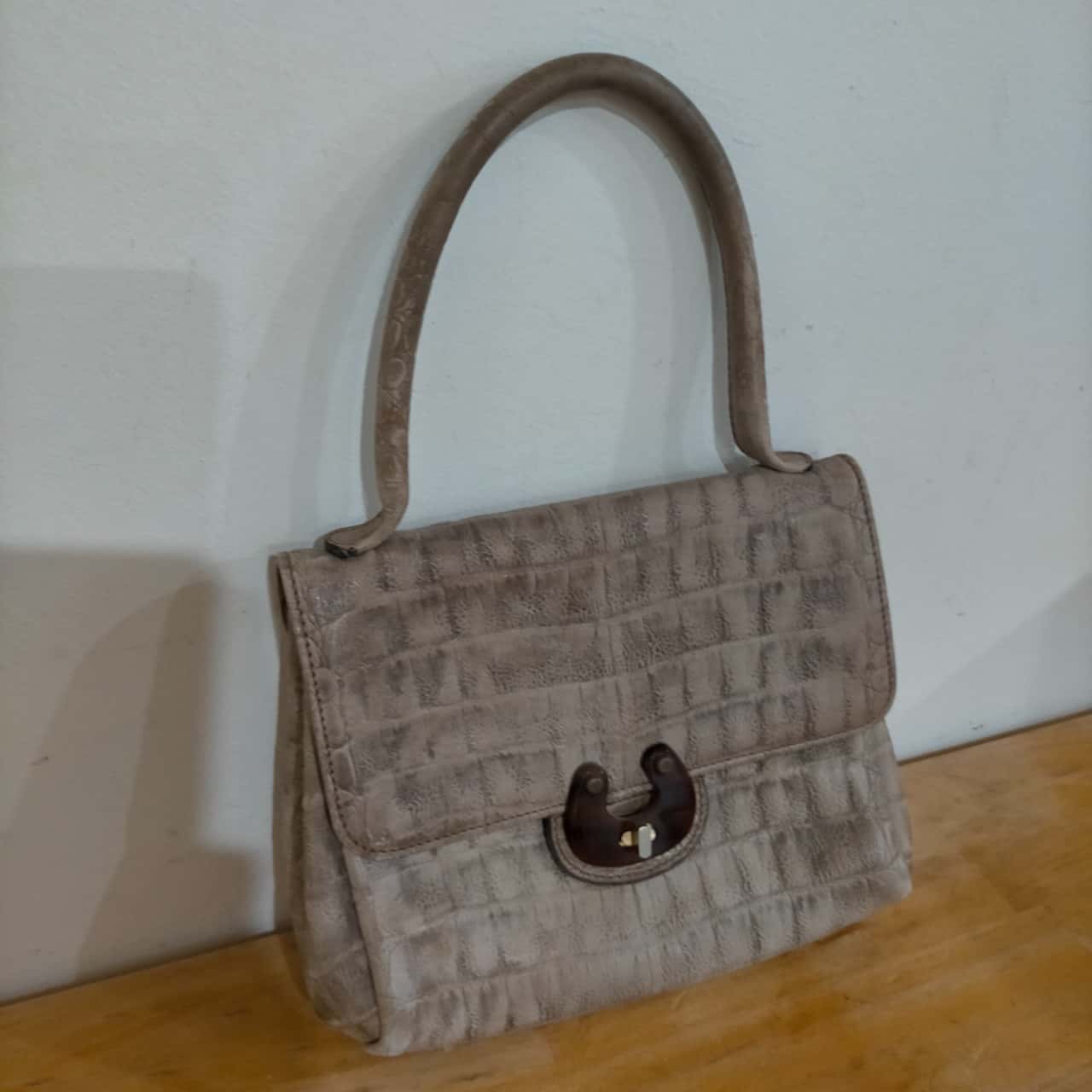 VINTAGE KROCO STEER HIDE LEATHER Handbag GVC(s) - Used Good | Salvos Stores
