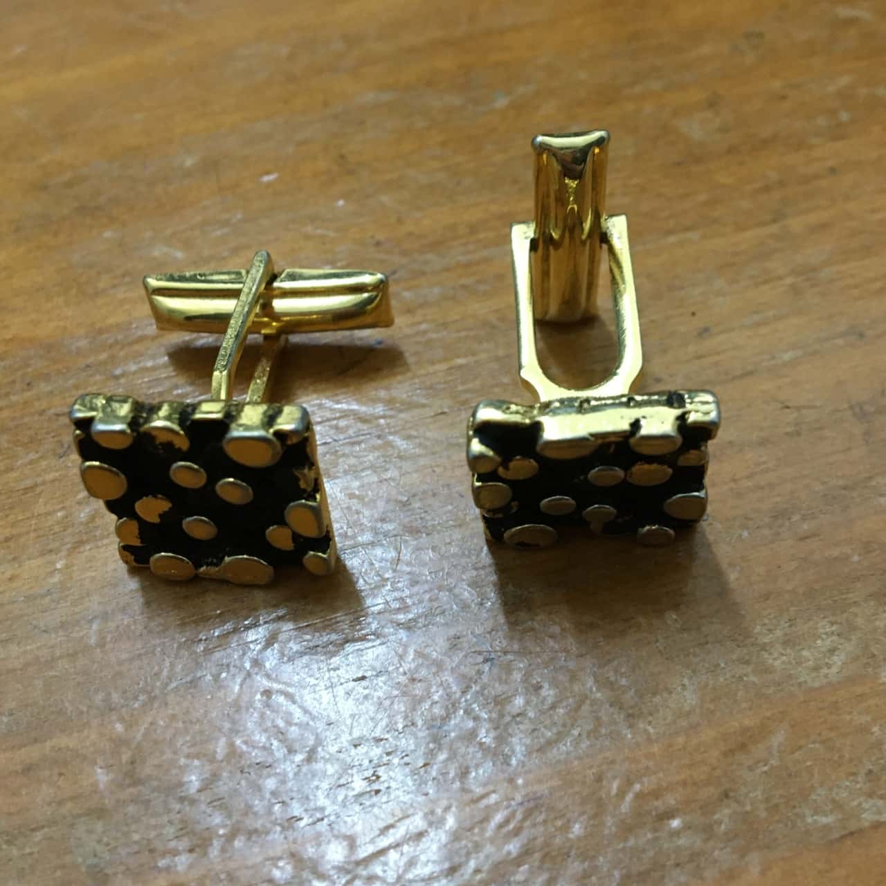 Mens Cufflinks Black / Gold