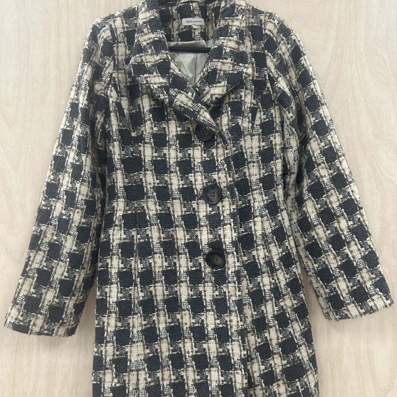 Rocha John Rocha Women's Size 10 Button Up Beige / Cream ...