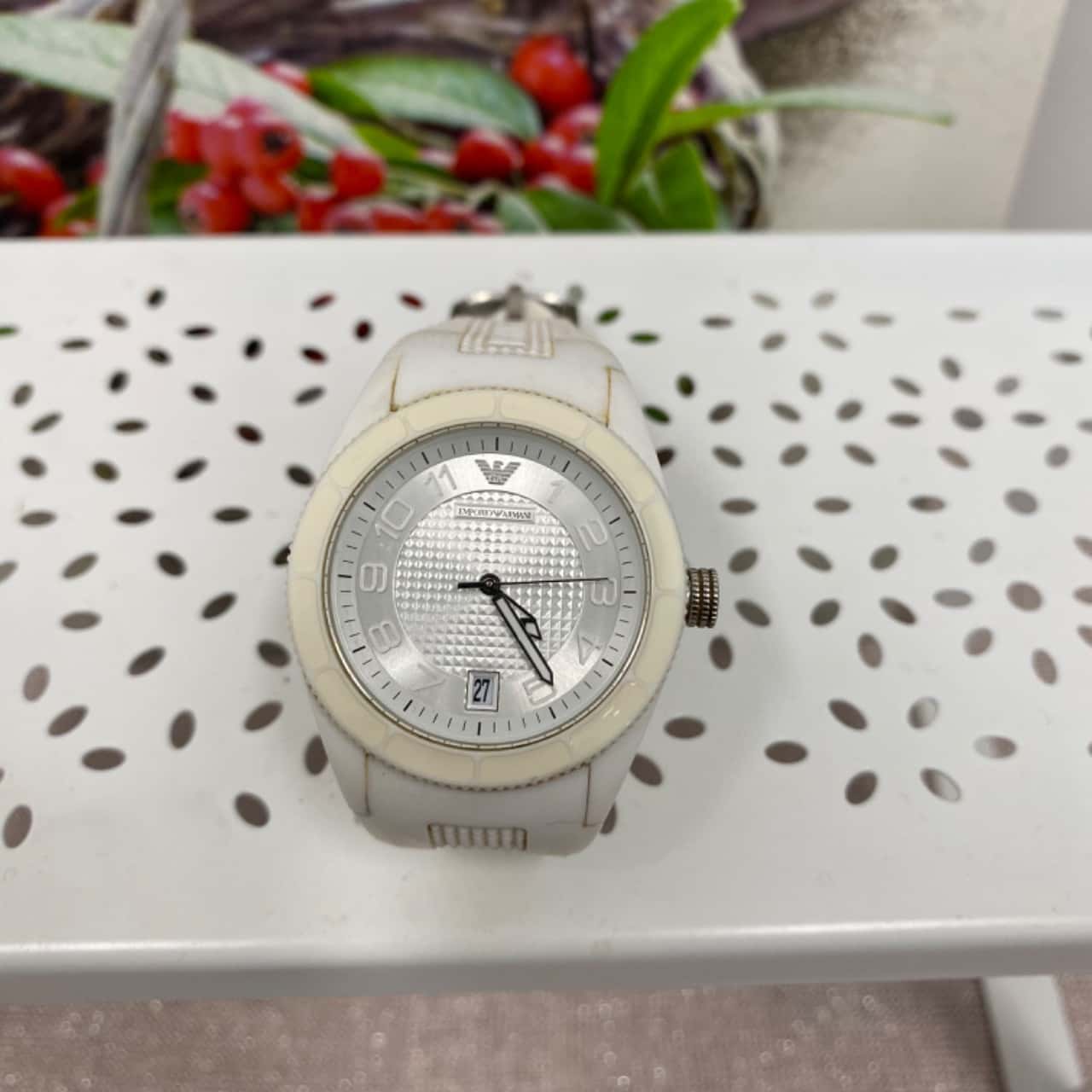 Emporio Armani Women’s Watch White (s)