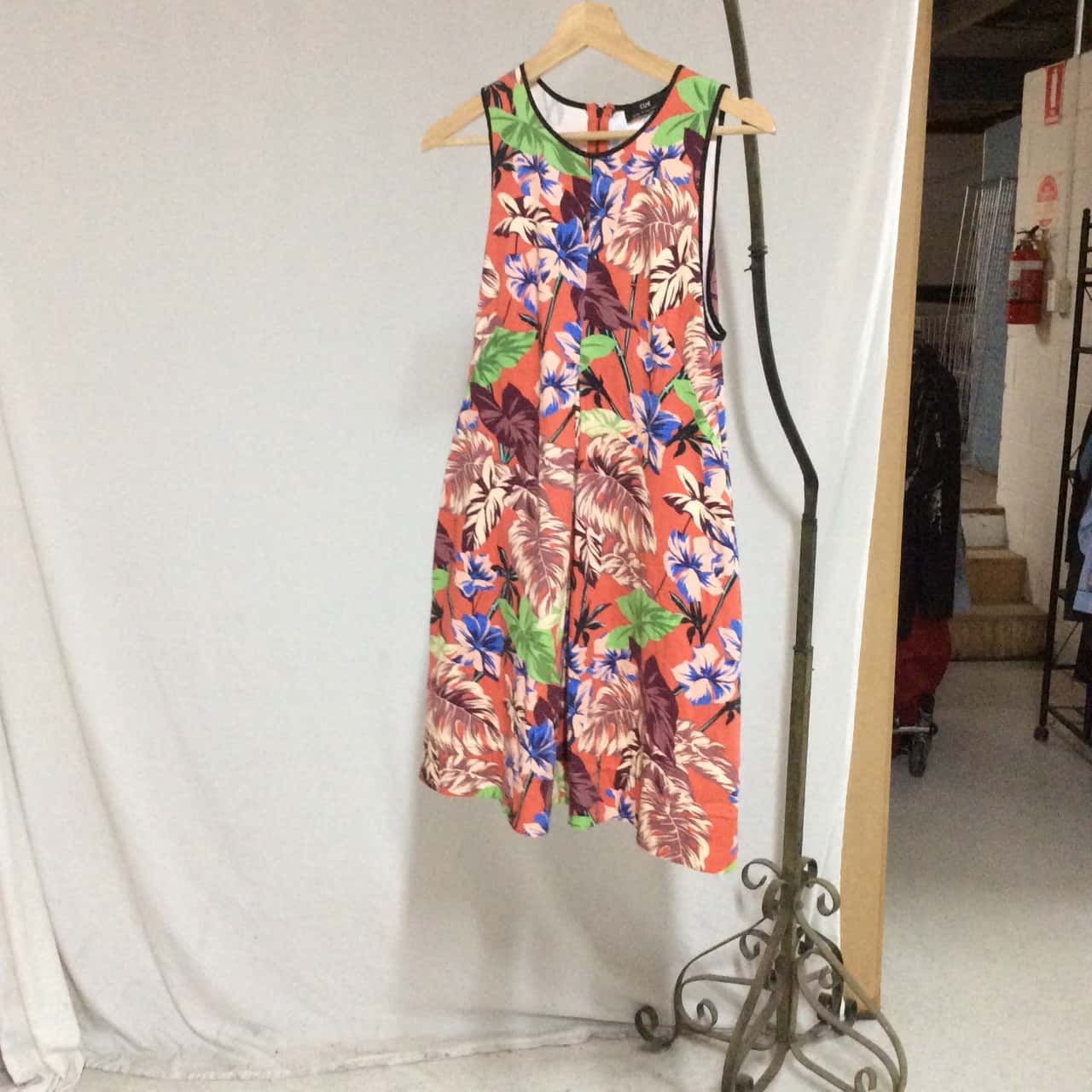 CUE Women's Size 12 Floral Dress Multicoloured