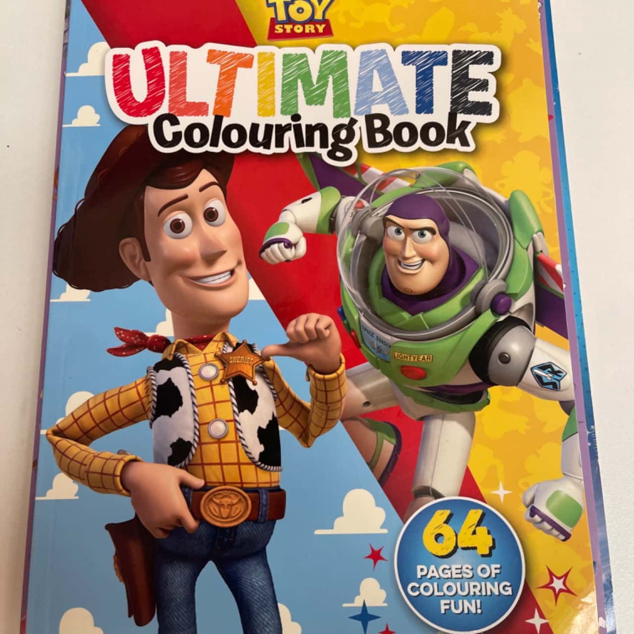 3 x Disney Activity Books + Little Book and CD Library (s)