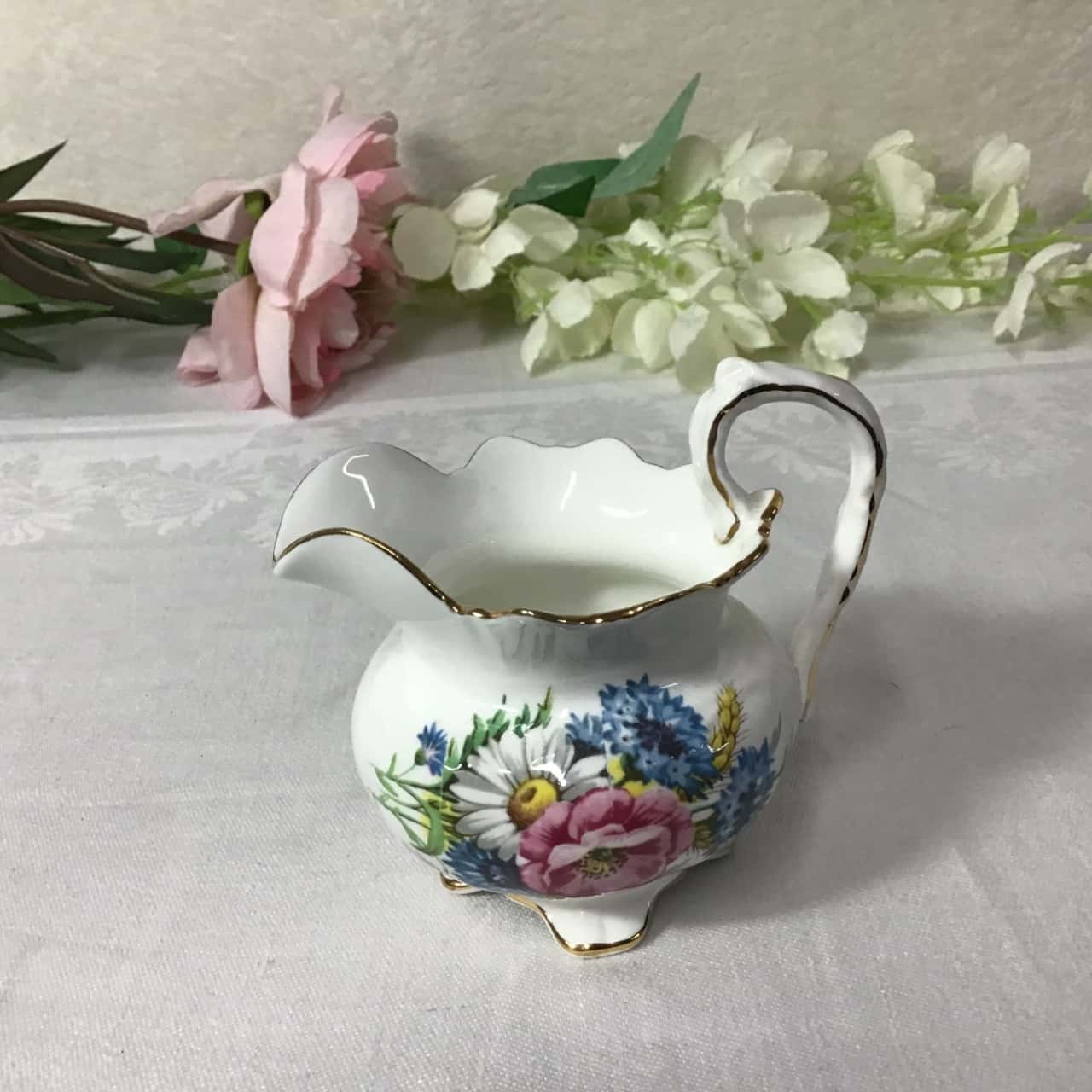 *REDUCED* Vintage Aynsley Floral Pattern Small Bone China Jug(s) - Used ...
