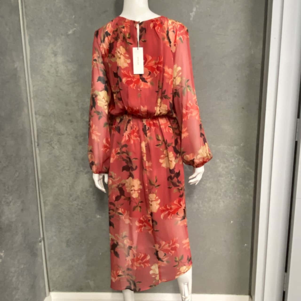 Sheike Womens Size 10 Long Sleeve Floral NEW With Tags rrp $169.95(s)