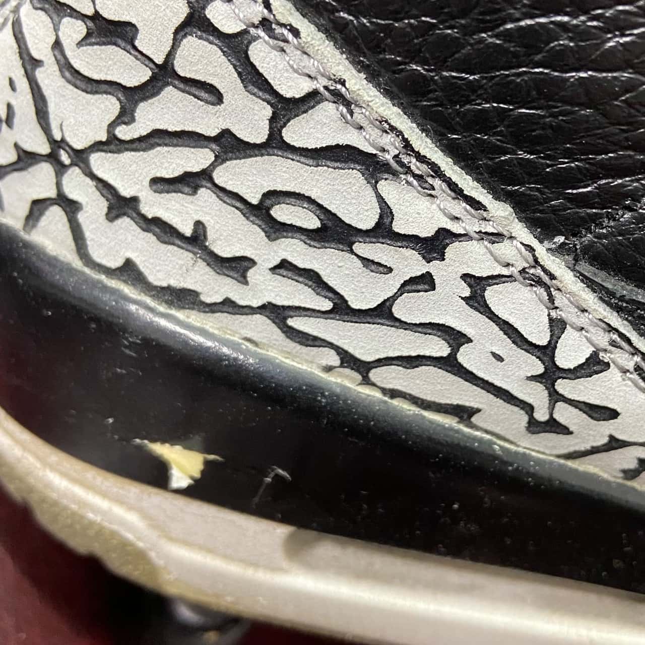 Jordan Mens Sneakers Animal print / Black / Grey / Red (s)