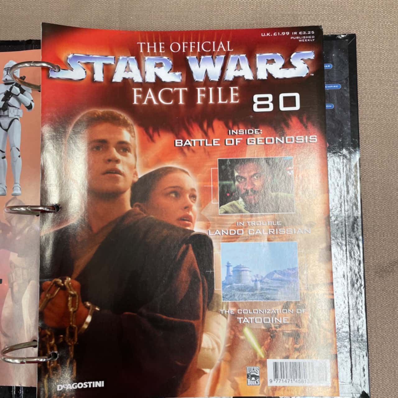 Star Wars Fact File Magazine Collection in Seven Folders(s)