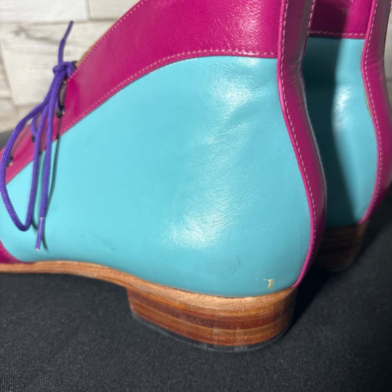 Marcue Australia multicoloured shoes (s) - Used Very Good | Salvos Stores