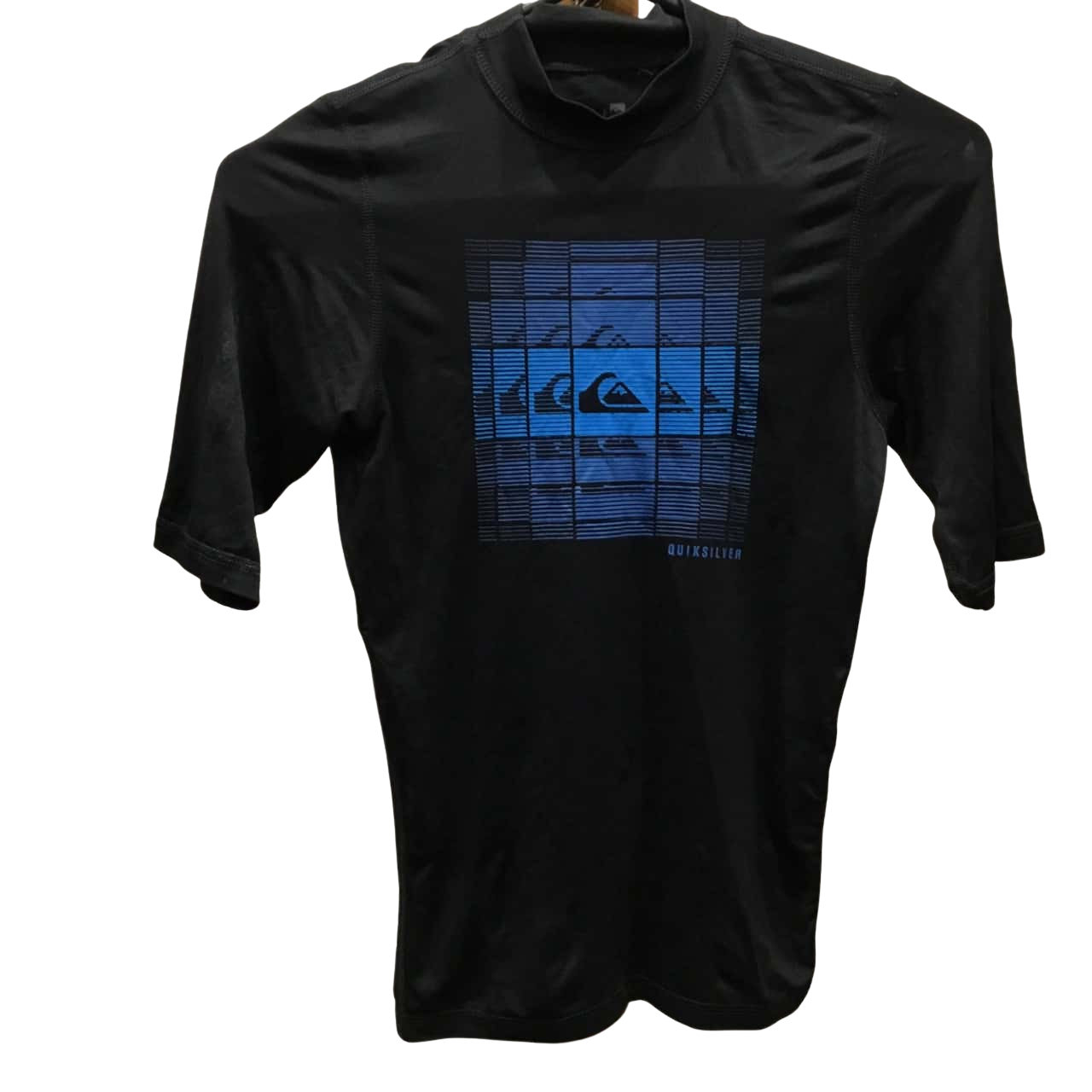 Quicksilver Black Rashie Size 14