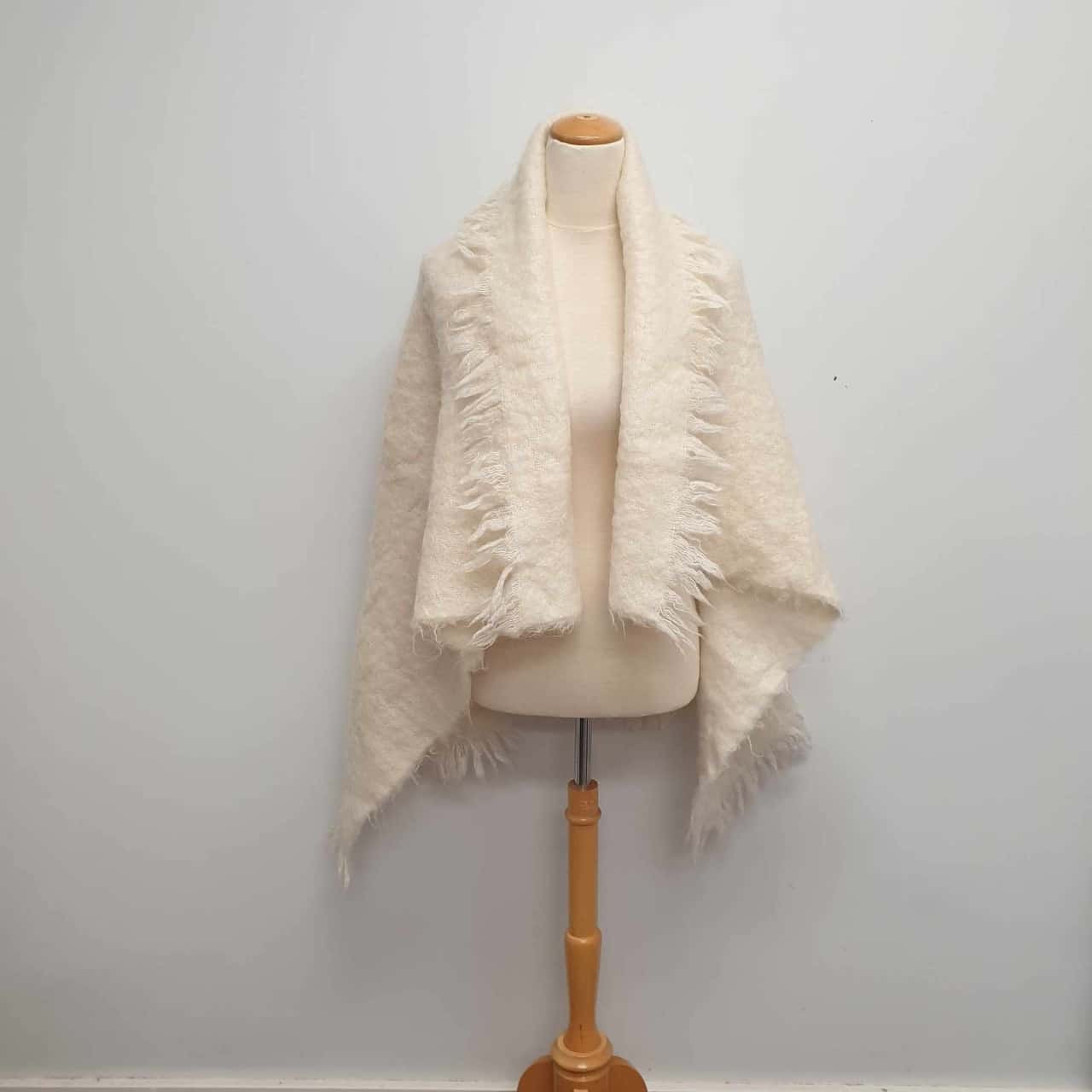 Windermere Master Weave Textiles NZ Cream Mohair Absolutely Gorgeous ...