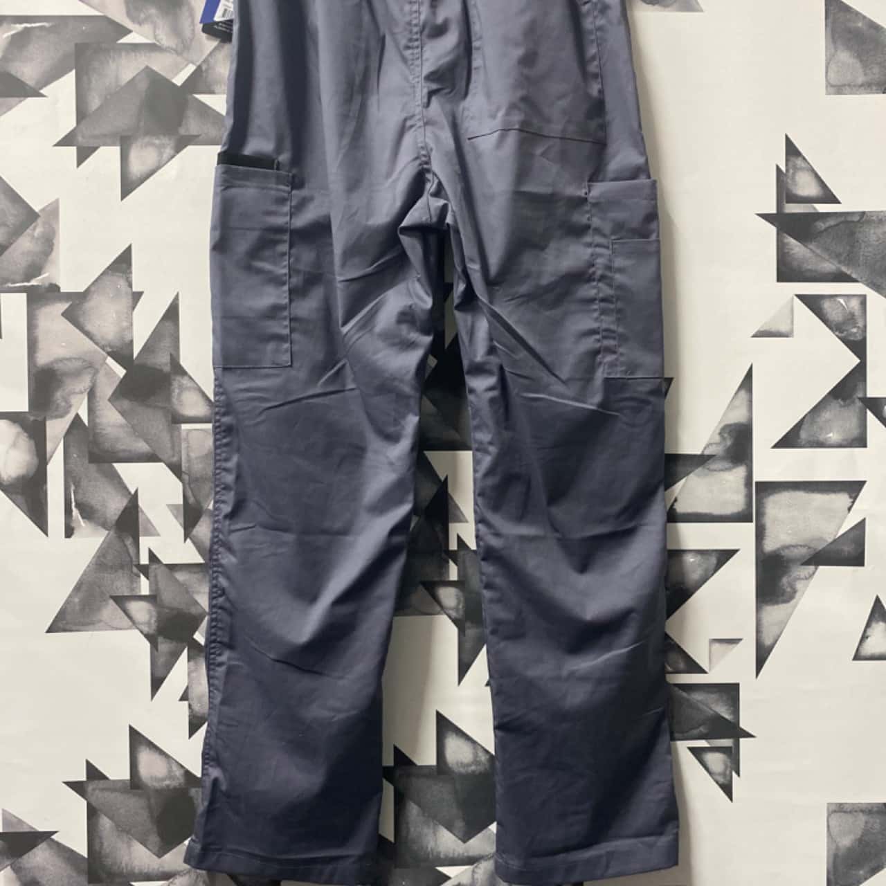 medi8 Size M Grey cargo trackies new (s)