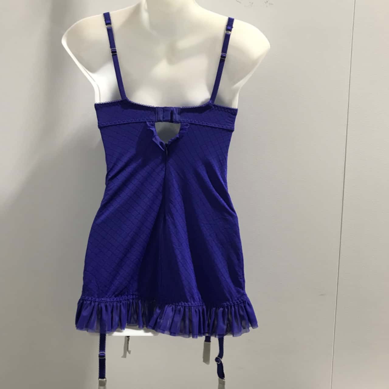 Womens Intimo Royal Blue Chemise with Suspenders Size 32C(s)