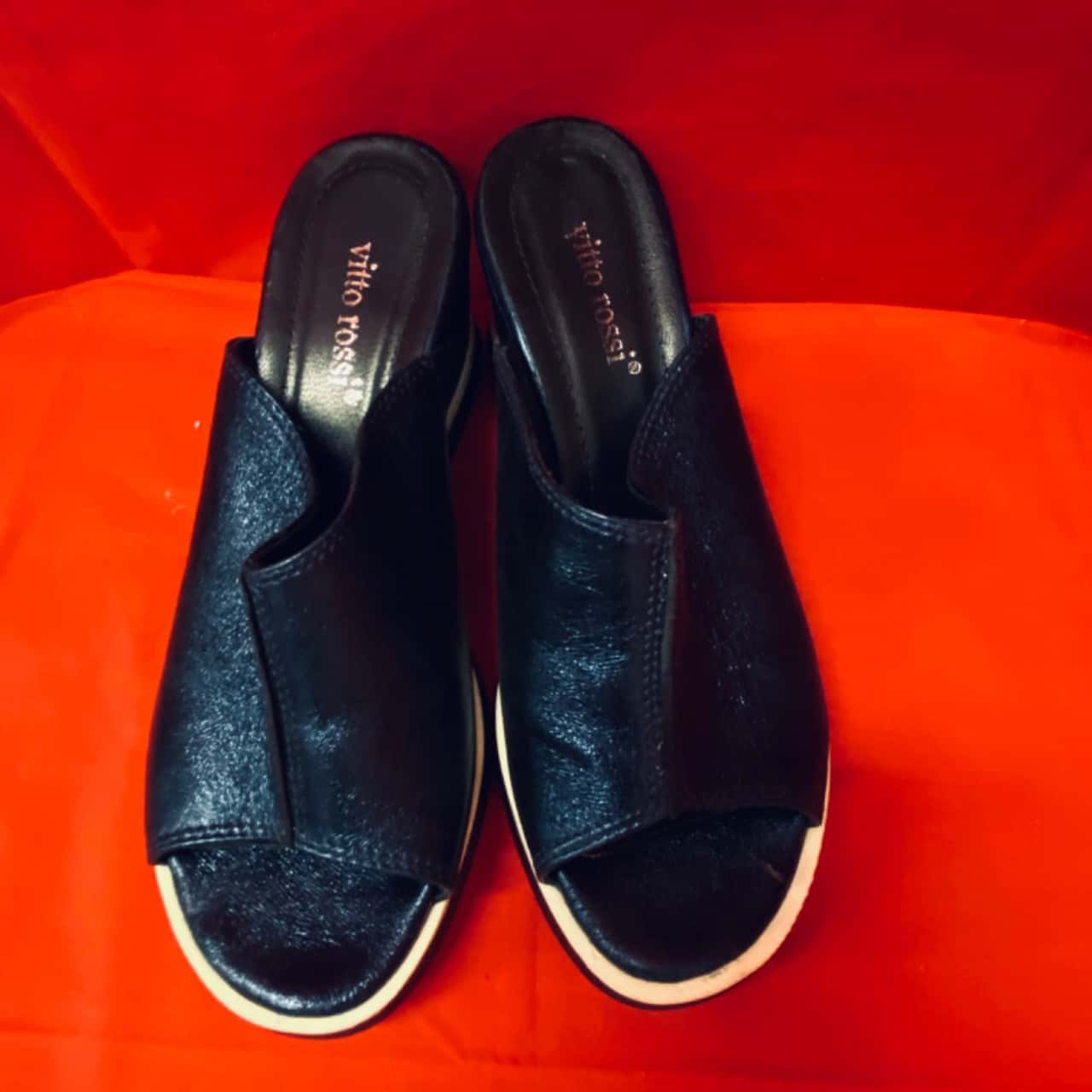 Vitto Rossi Womens Size 37 Navy Blue / White Wedge Slip on Shoe