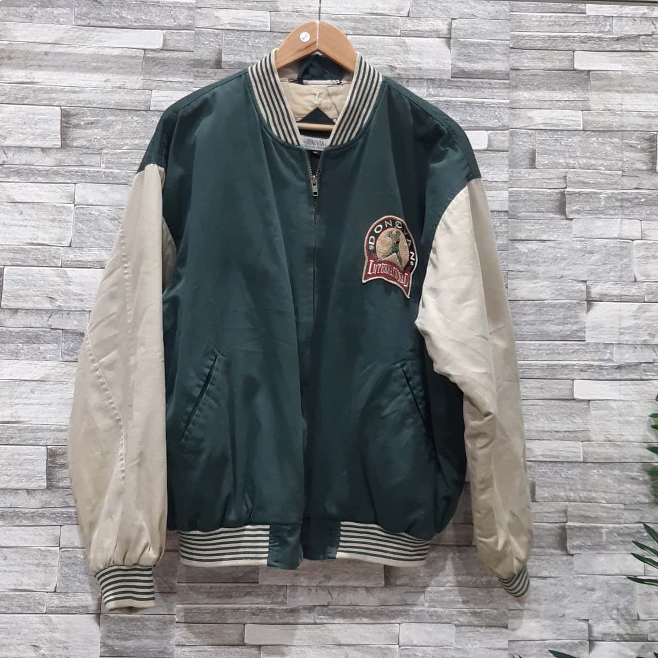 Donovan Mens Size L Bomber / Front Zipper / Winter Jacket Green / Khaki (s)