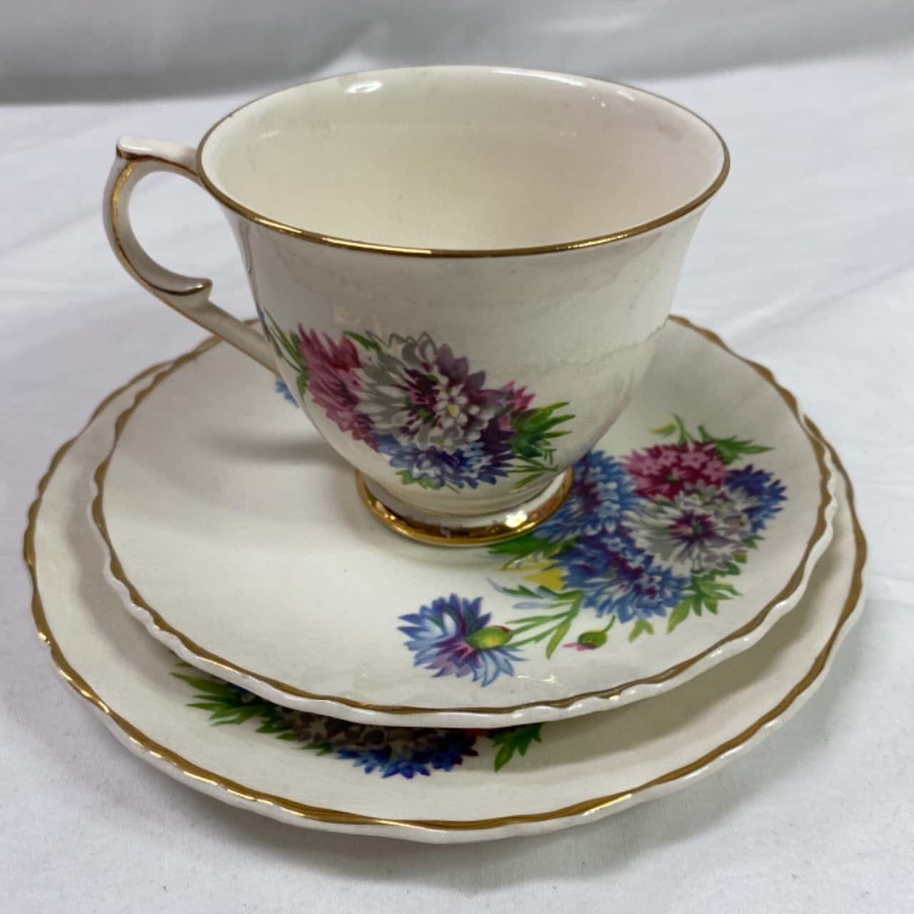 Old Foley Chinarita Floral Pattern Trio Set