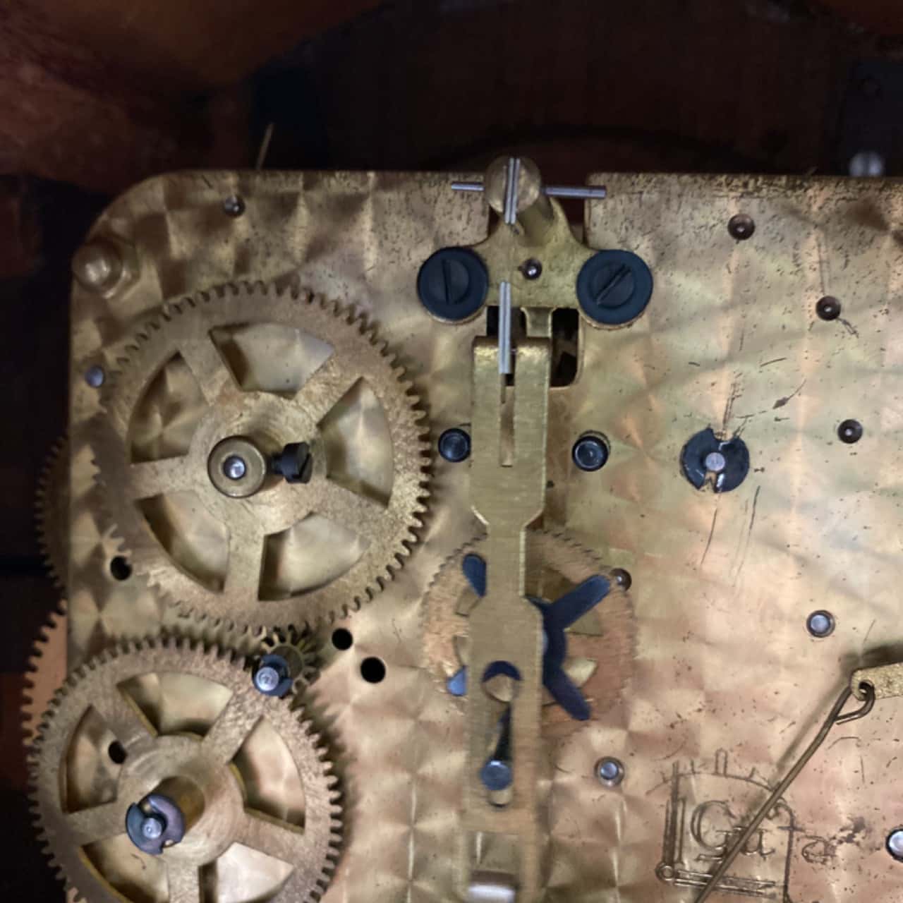 Vintage Mantle Clock [PICK UP ONLY]