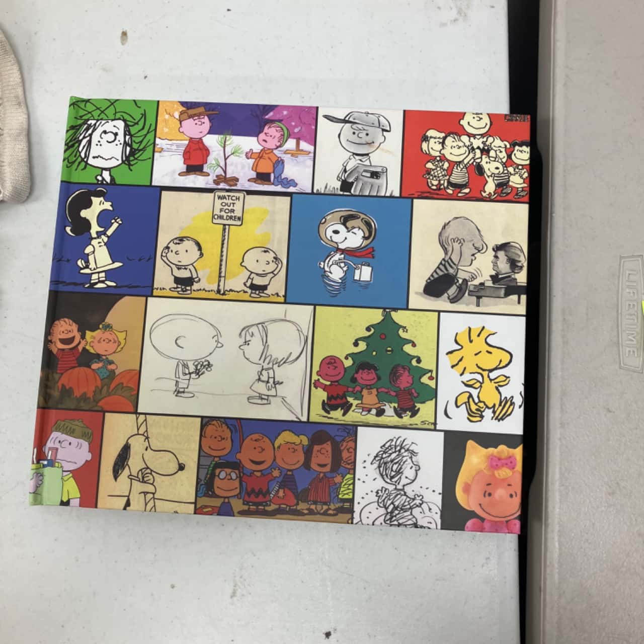 The Peanuts Collection ‘Treasures From The World’s Most Beloved Comic ...